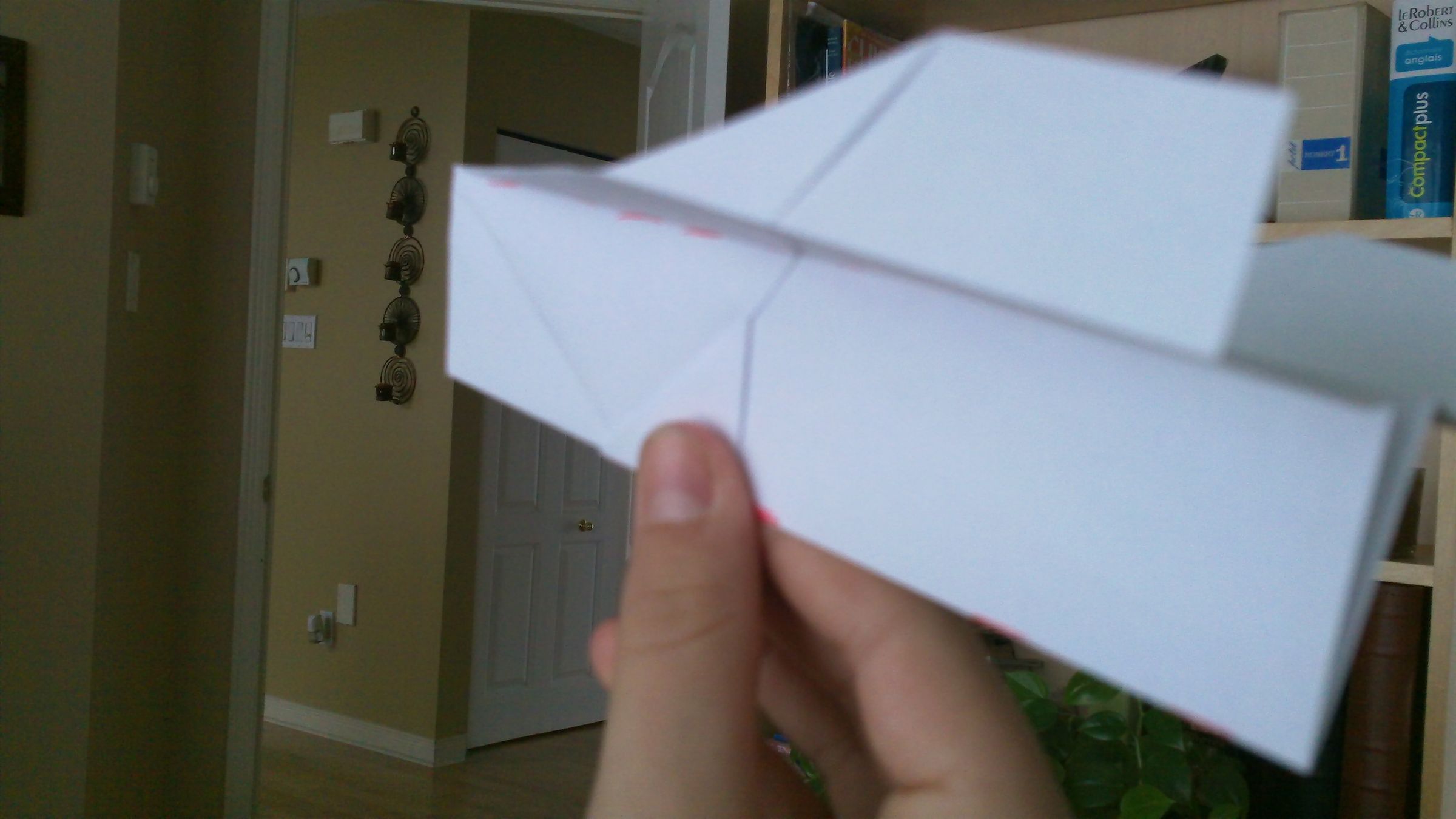 Long Distance Paper Airplane - Instructables