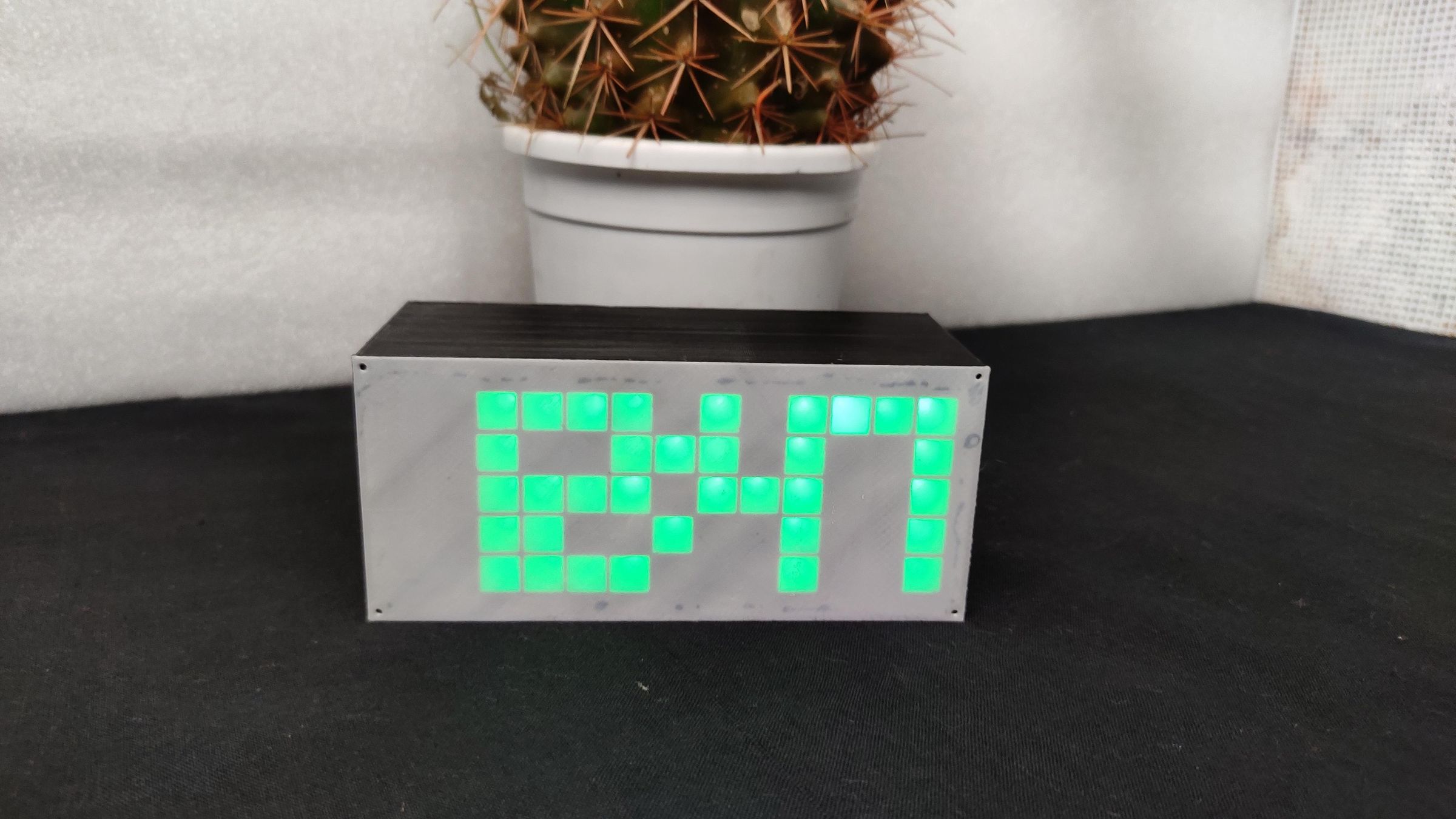 SIMPLE RGB DESKTOP CLOCK USING ATTINY85 : 9 Steps (with Pictures ...
