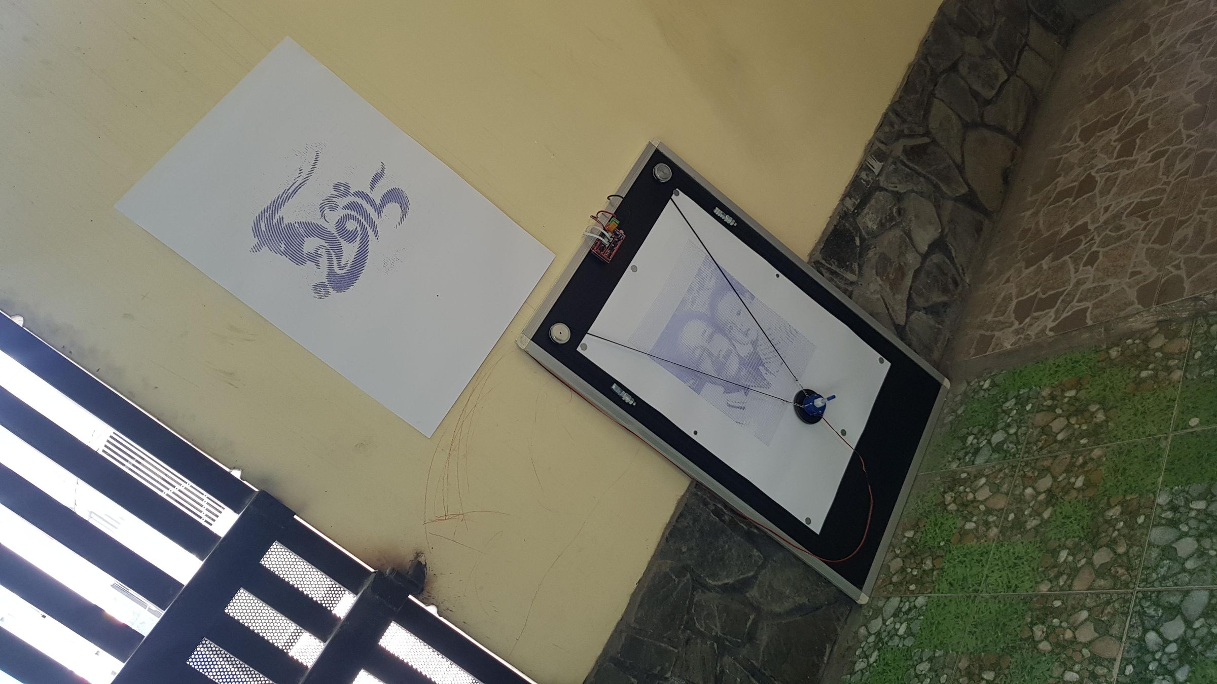 BLACKBOARD V-PLOTTER : 10 Steps (with Pictures) - Instructables