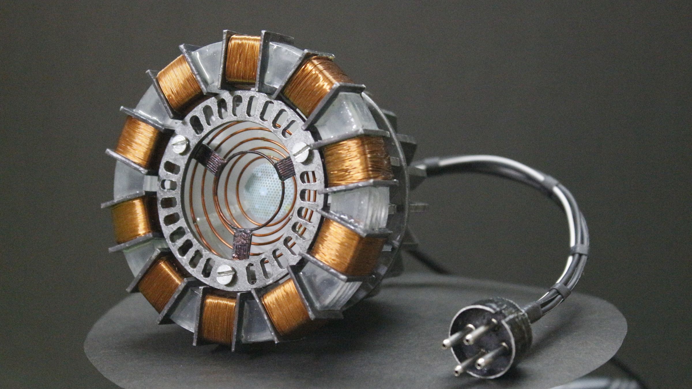 Easy MK1 Arc Reactor Replica (From Iron Man Movie) : 18 Steps (with ...