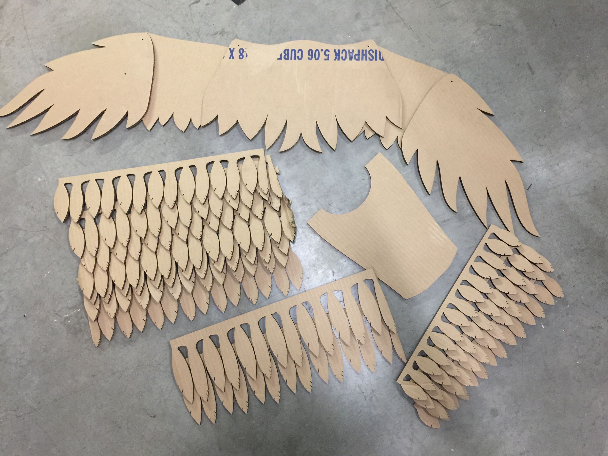 Cardboard Bird Man Costume With Wings : 4 Steps (with Pictures ...