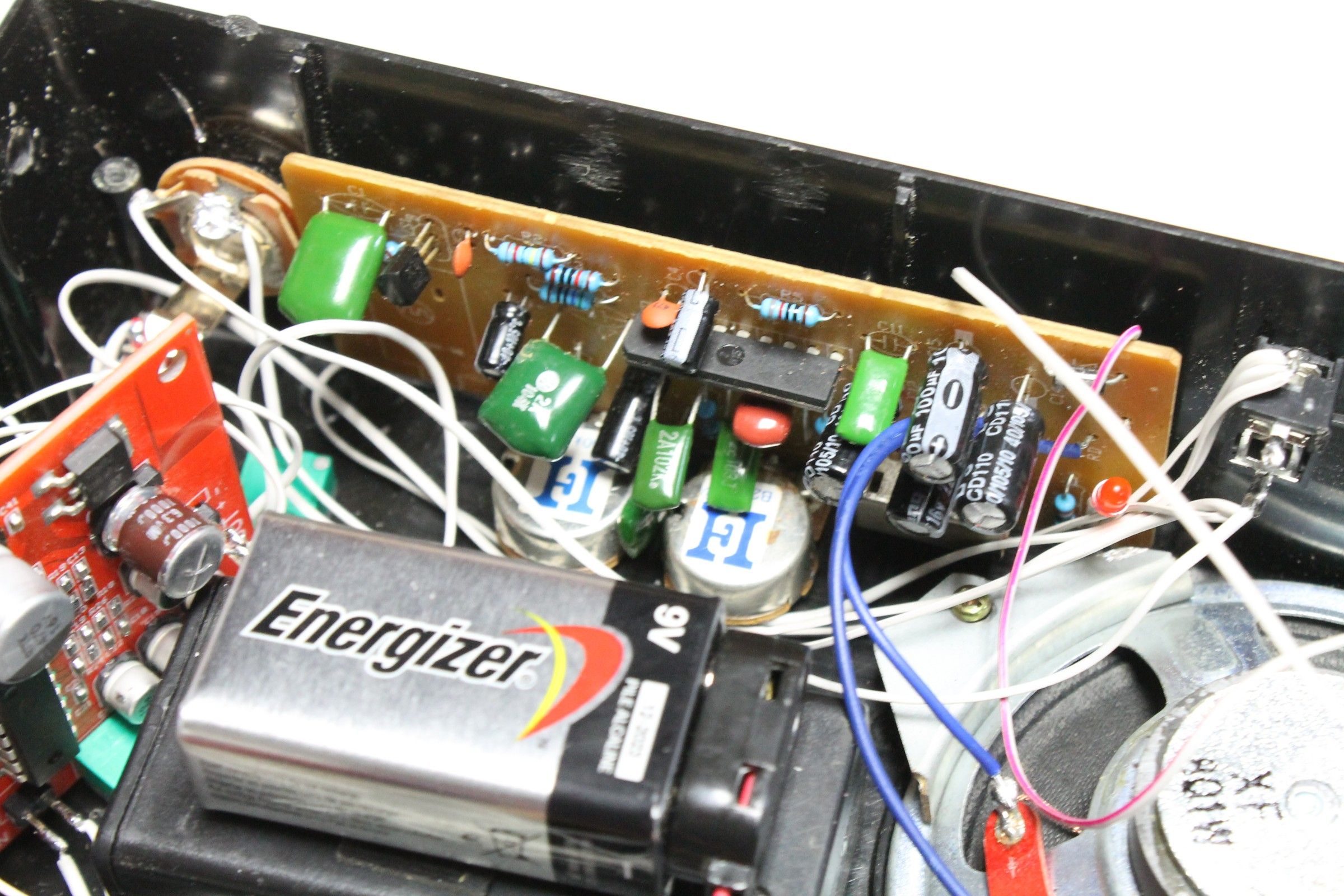 Dub Siren Synth - 555 Timers : 14 Steps (with Pictures) - Instructables