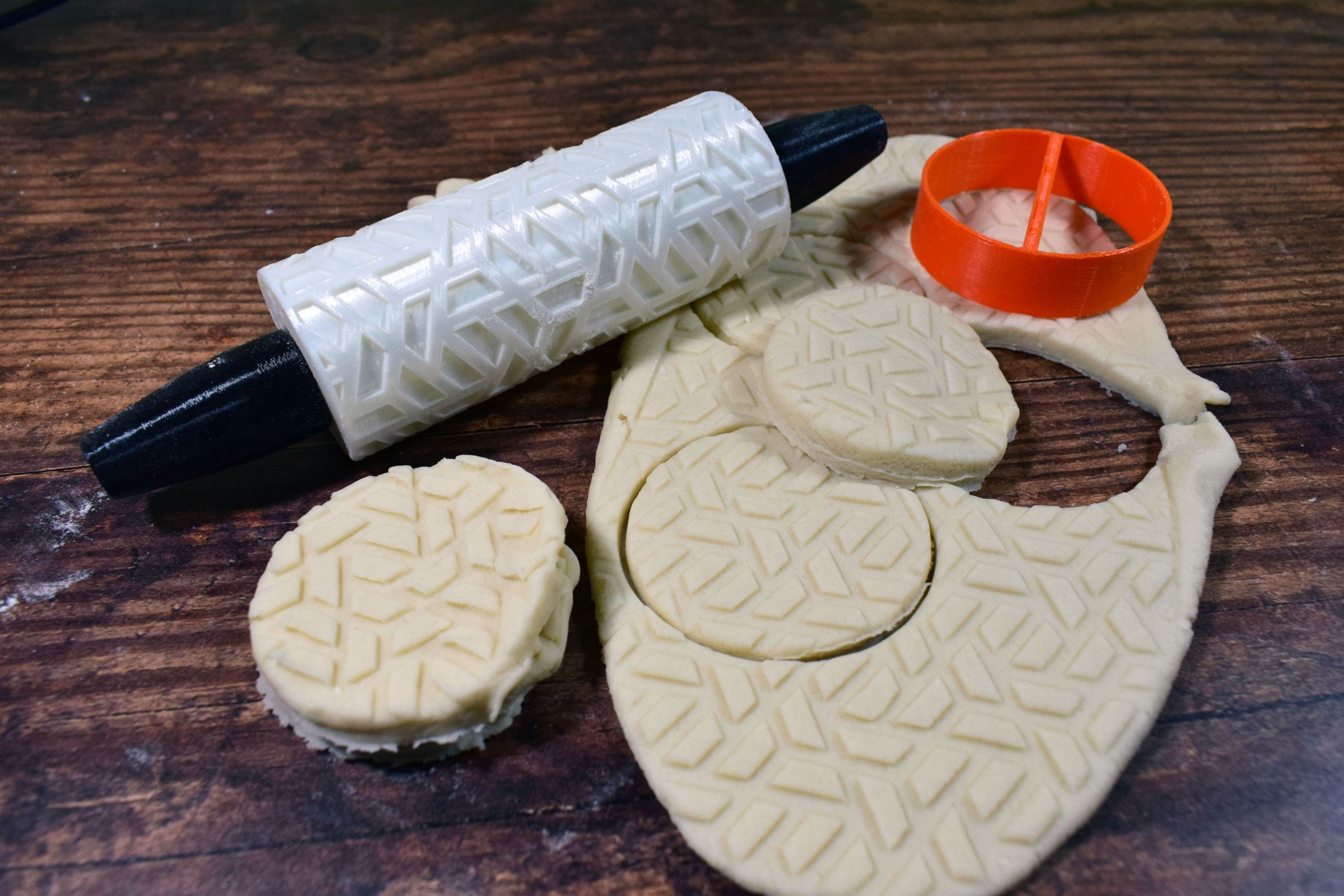 3D Print Embossed Pattern Cookie Rollers : 15 Steps (with Pictures ...