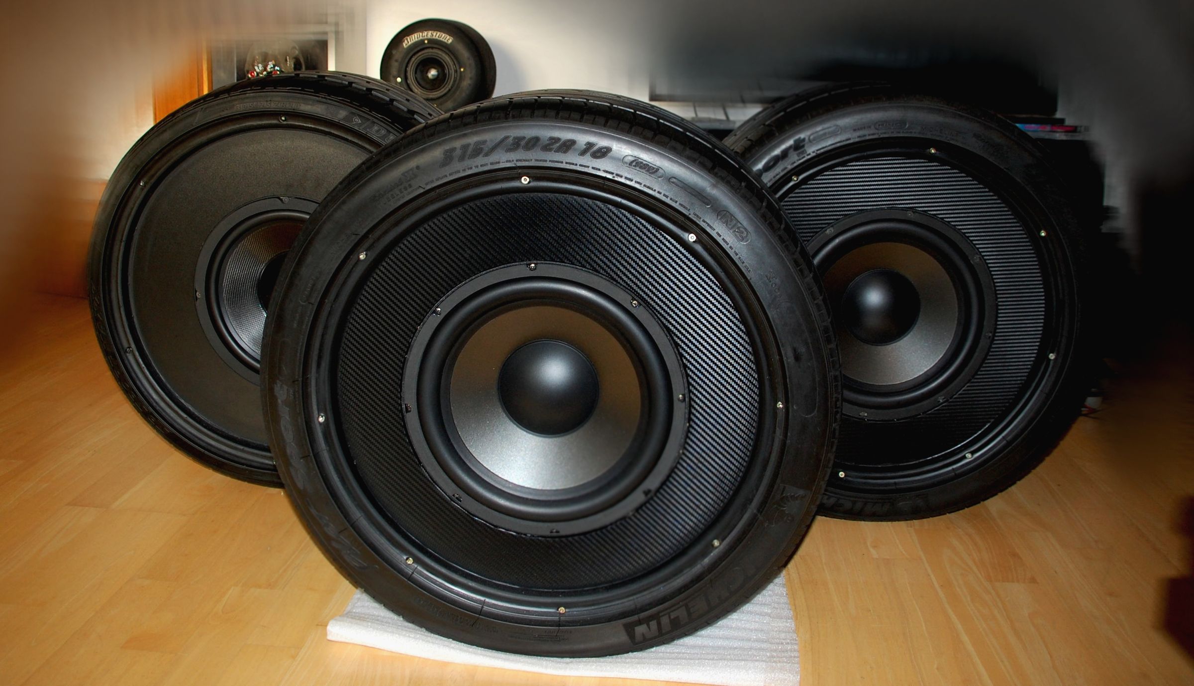 Performance-tire Subwoofer : 5 Steps (with Pictures) - Instructables