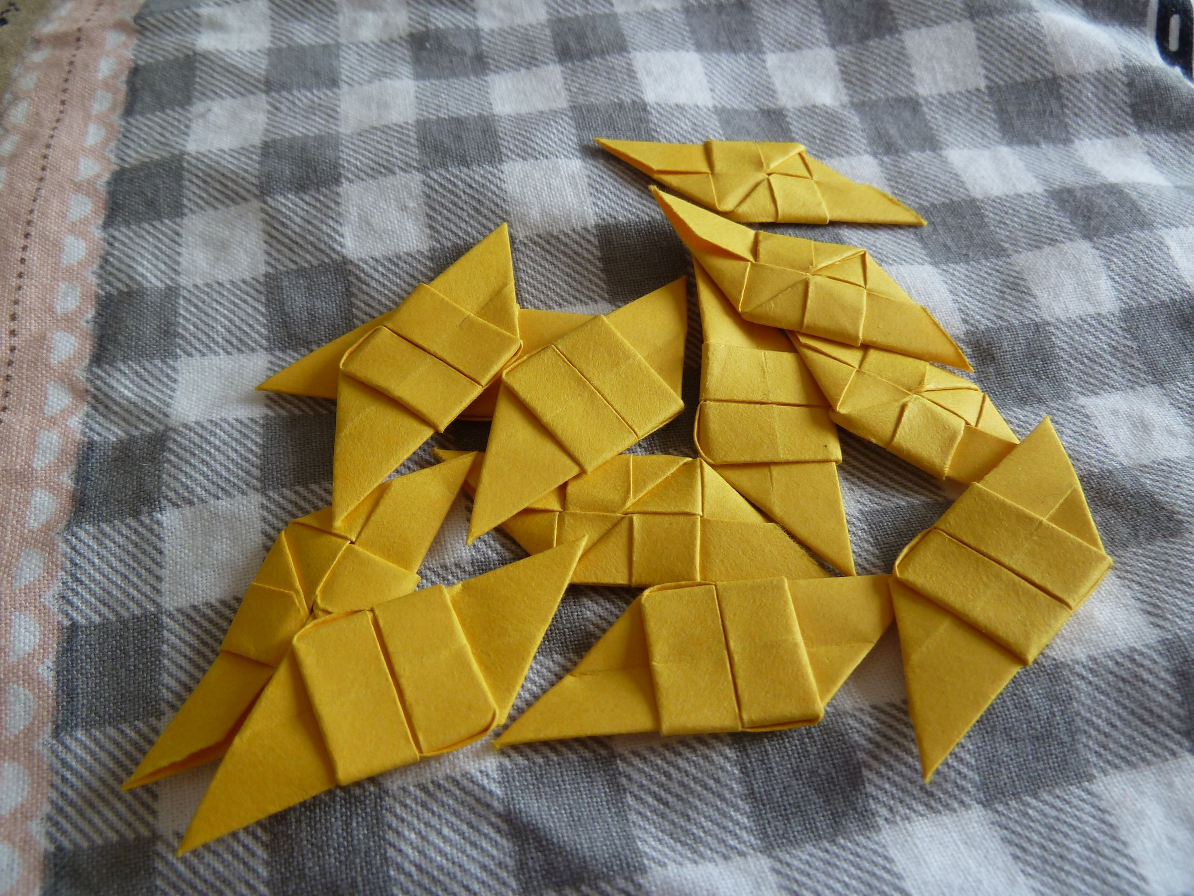 Origami Square Bracelets : 9 Steps (with Pictures) - Instructables