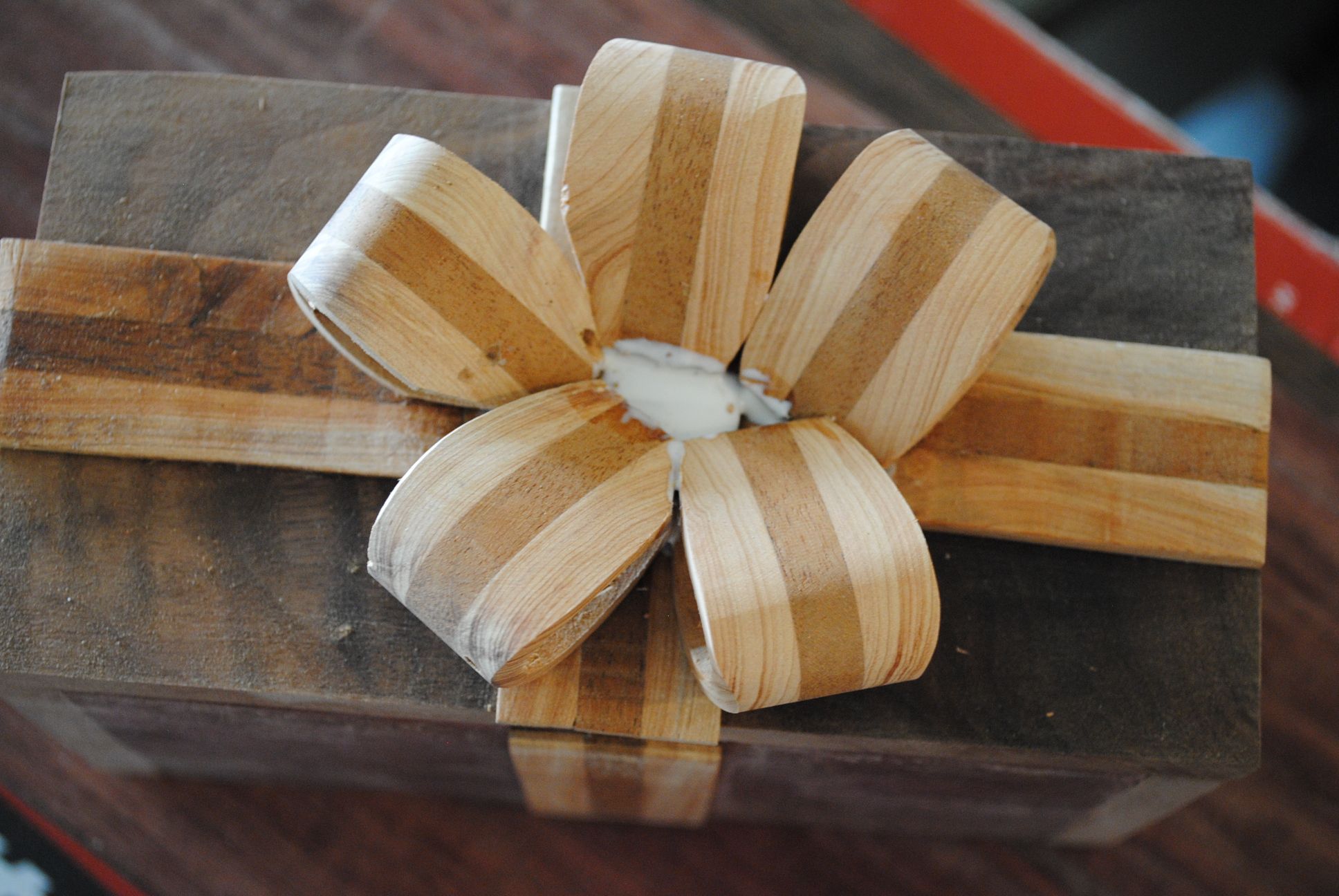 Easy Handmade Wooden Ribbon Box : 9 Steps (with Pictures) - Instructables