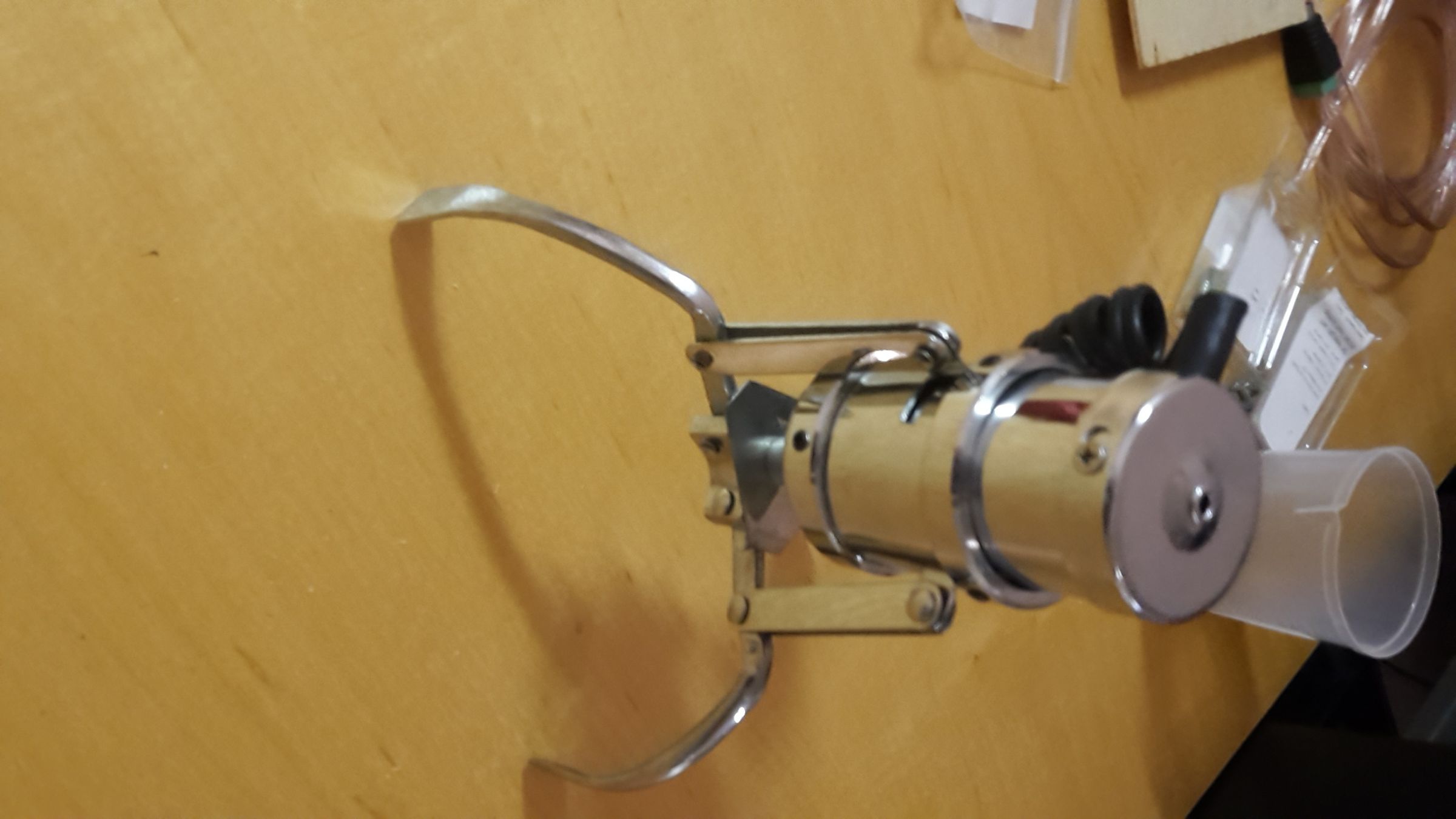 HOMEMADE CLAW MACHINE : 7 Steps (with Pictures) - Instructables