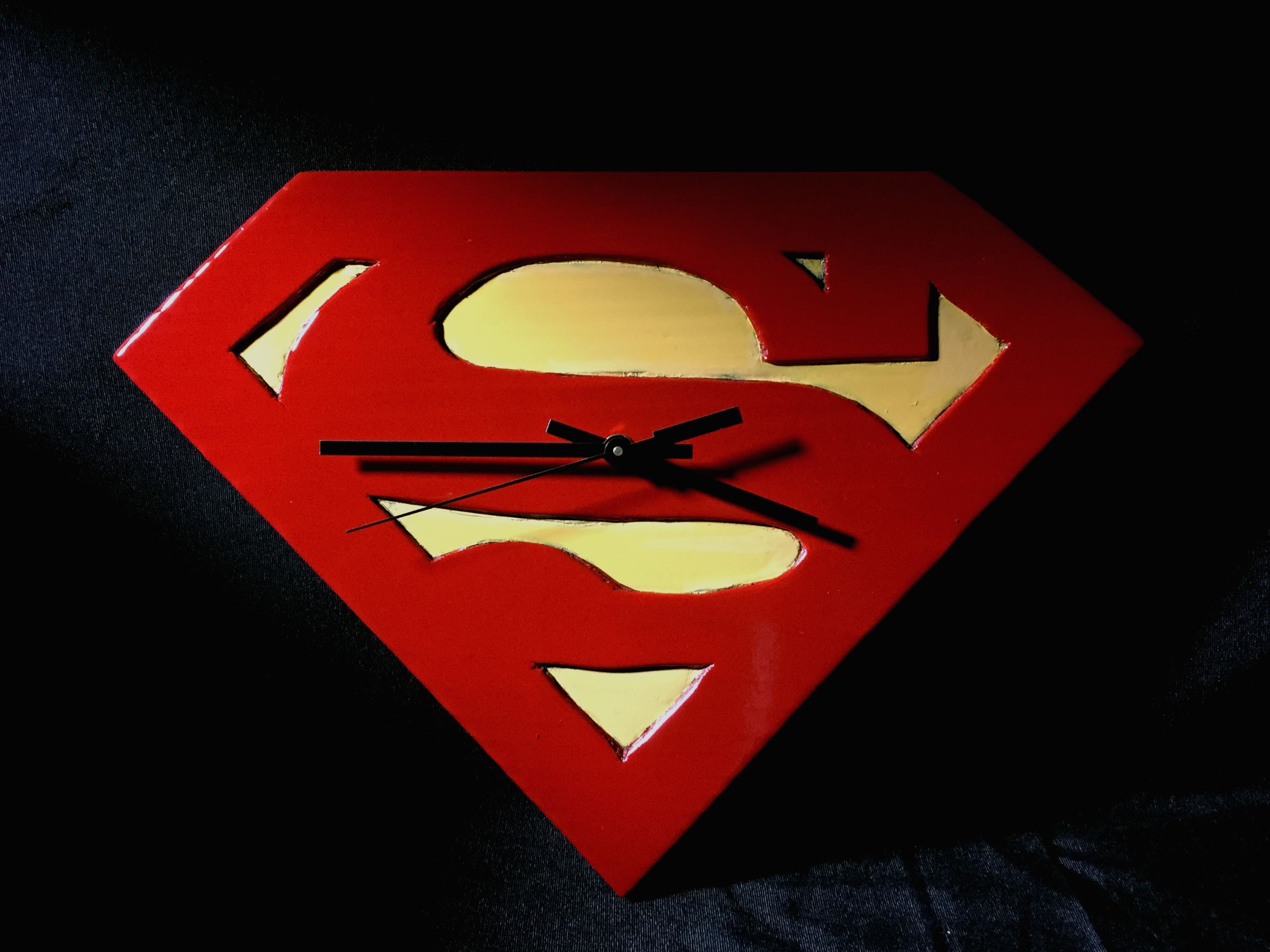 3 Ways to Make a Superman Clock : 28 Steps (with Pictures) - Instructables