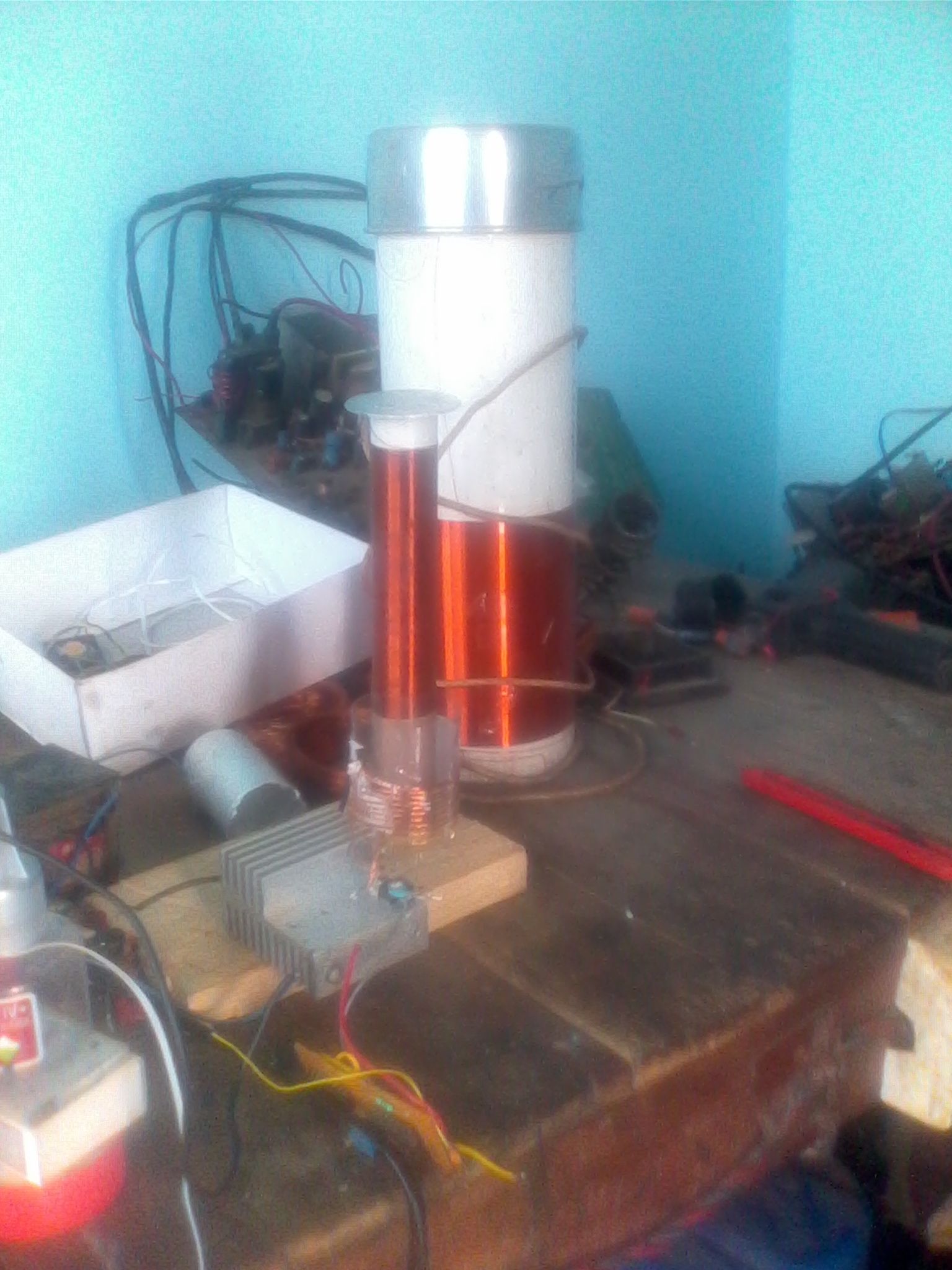 tesla coil projects DIY Project - Step-by-Step DIY Project | FindingDIY