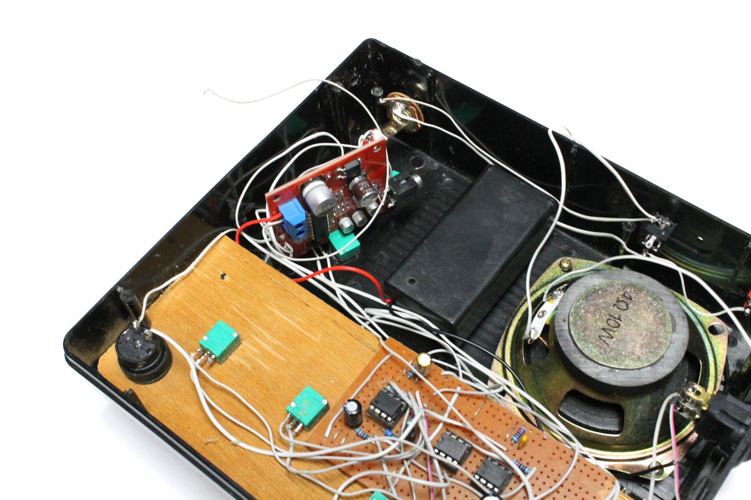 Dub Siren Synth - 555 Timers : 14 Steps (with Pictures) - Instructables