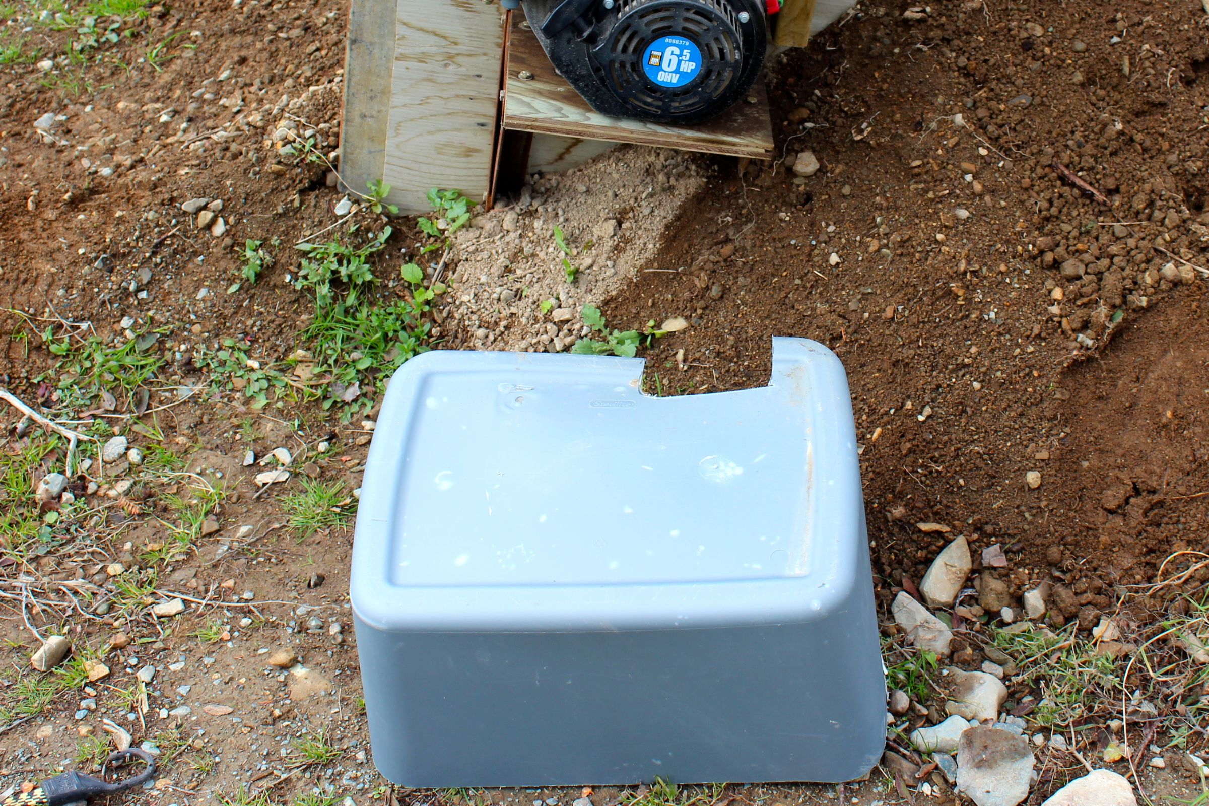 Homemade Soil Screener/sifter : 11 Steps (with Pictures) - Instructables