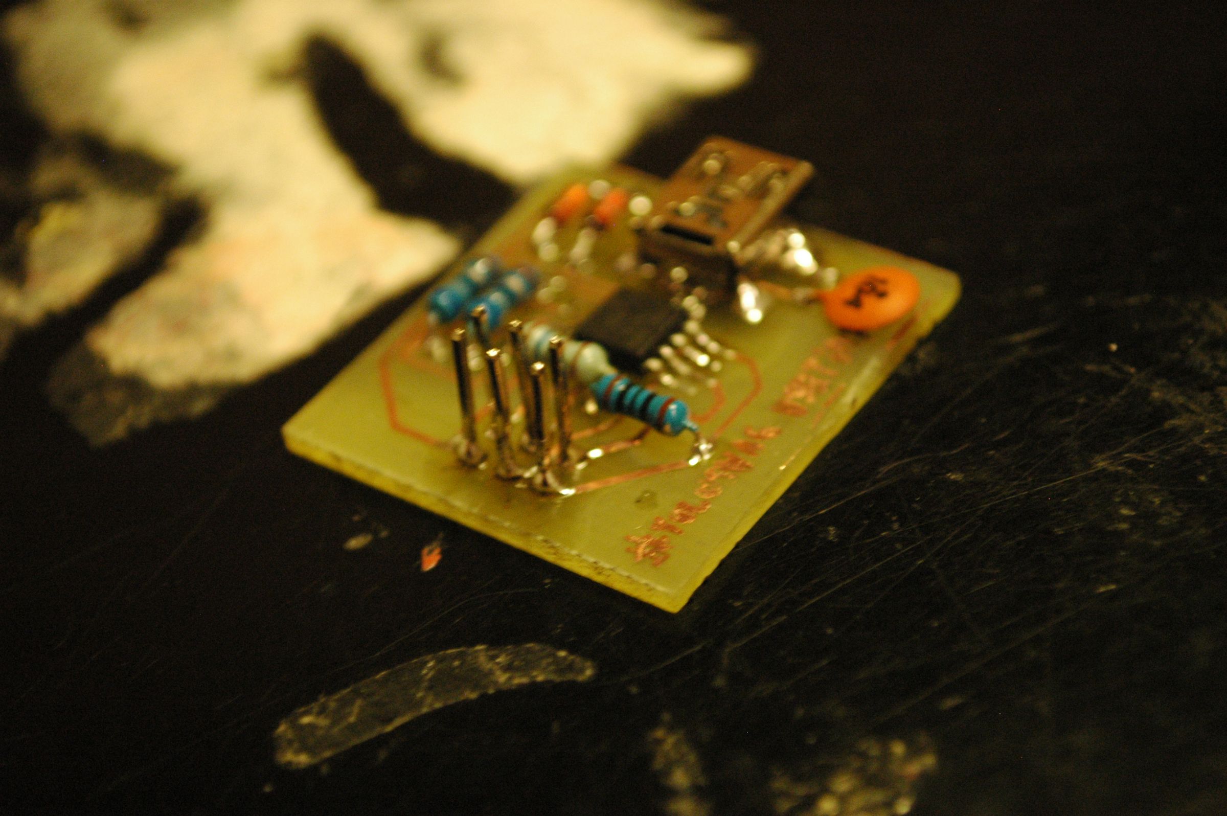 DIY $5 USBTinyISP : 4 Steps - Instructables