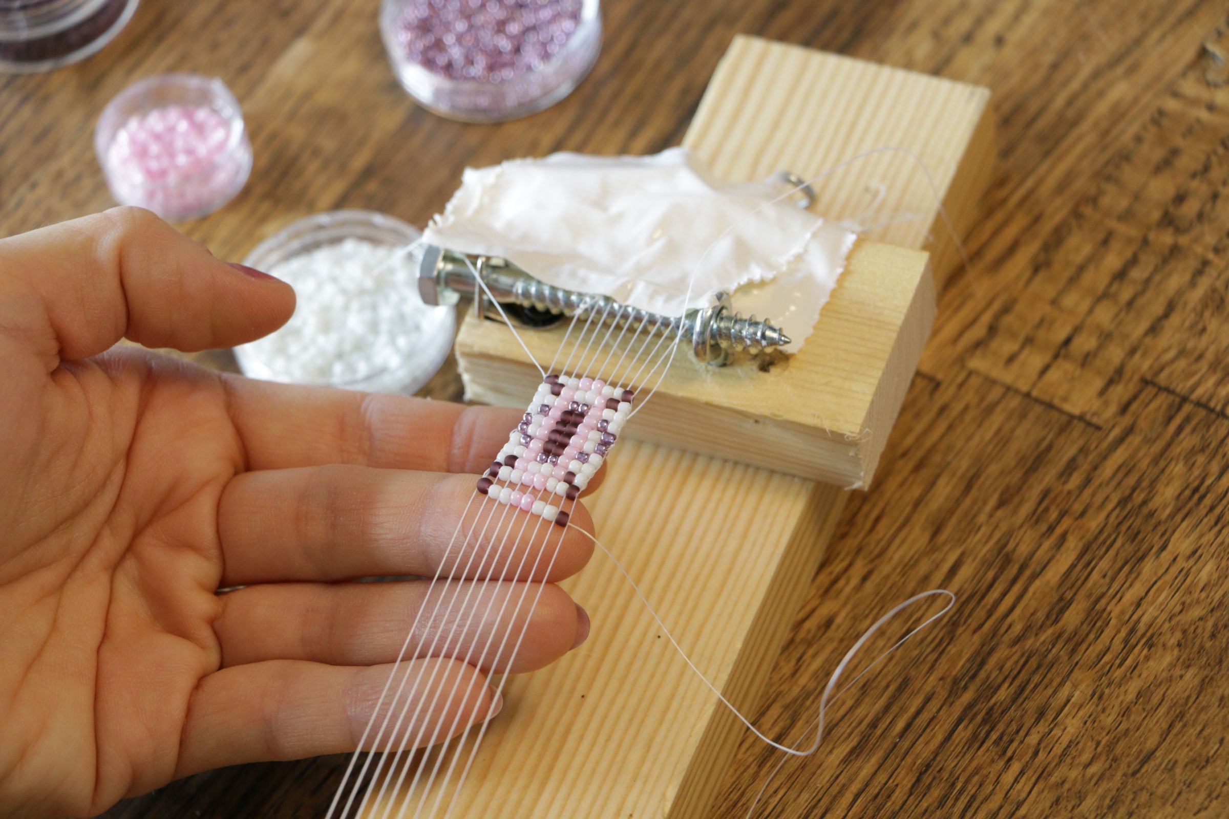 Simple Bead Weaving Loom & Bracelet : 4 Steps (with Pictures ...
