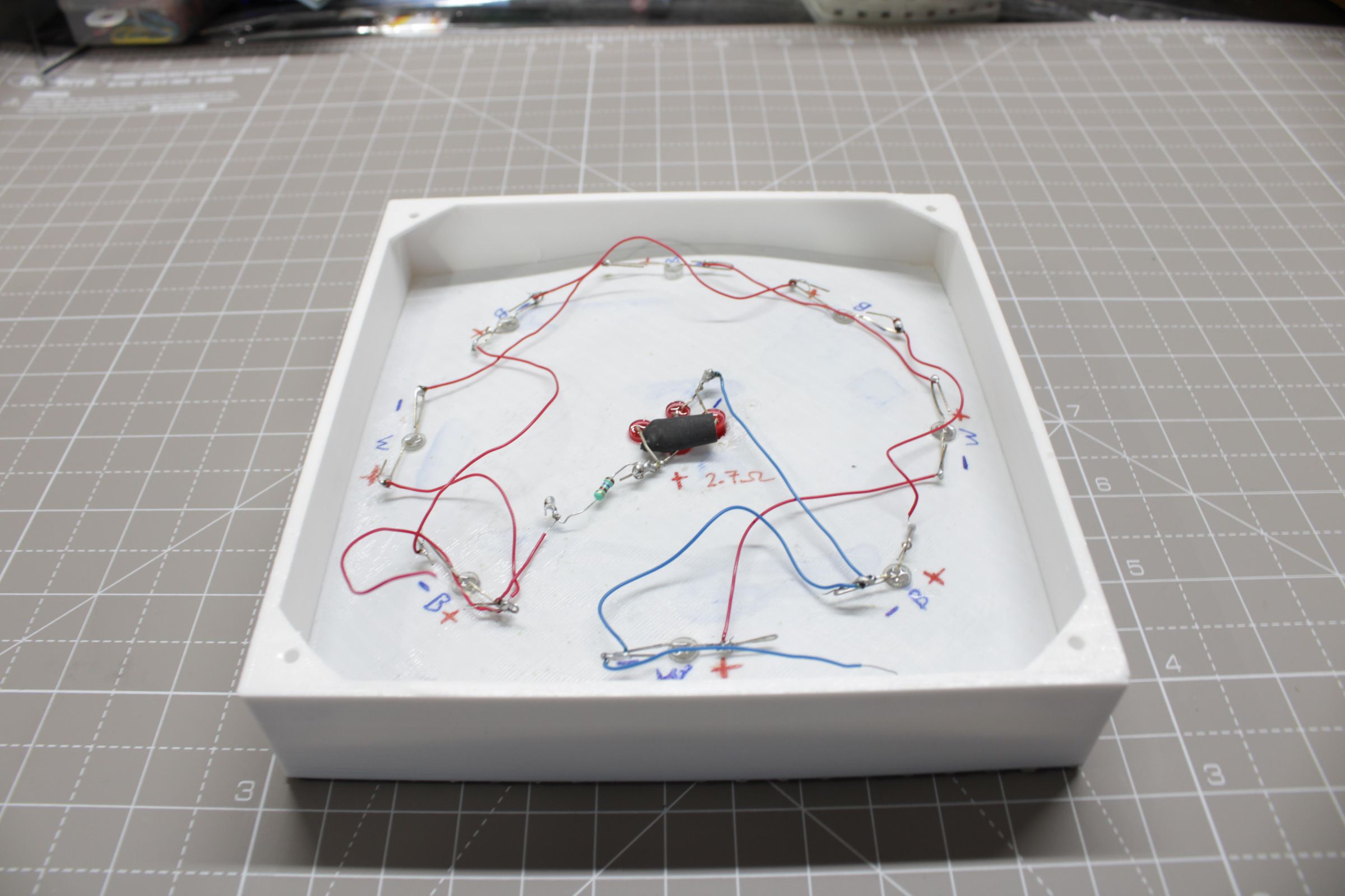 DIY Solar System Night Lamp : 11 Steps (with Pictures) - Instructables