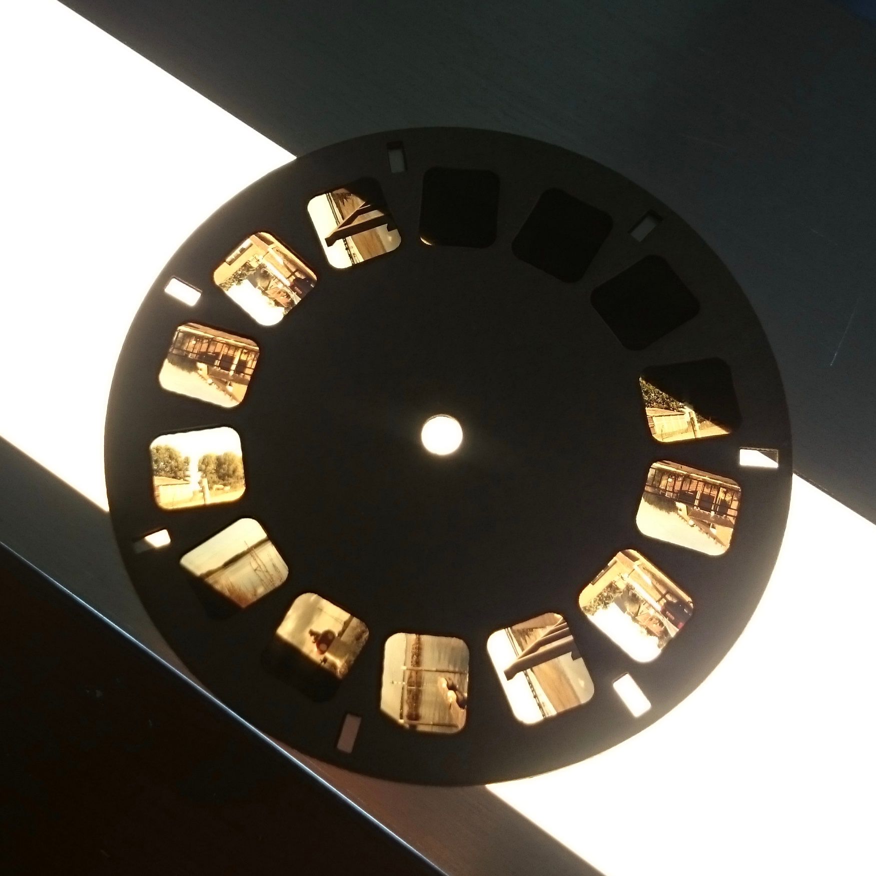 DIY Viewmaster Reels : 7 Steps (with Pictures) - Instructables