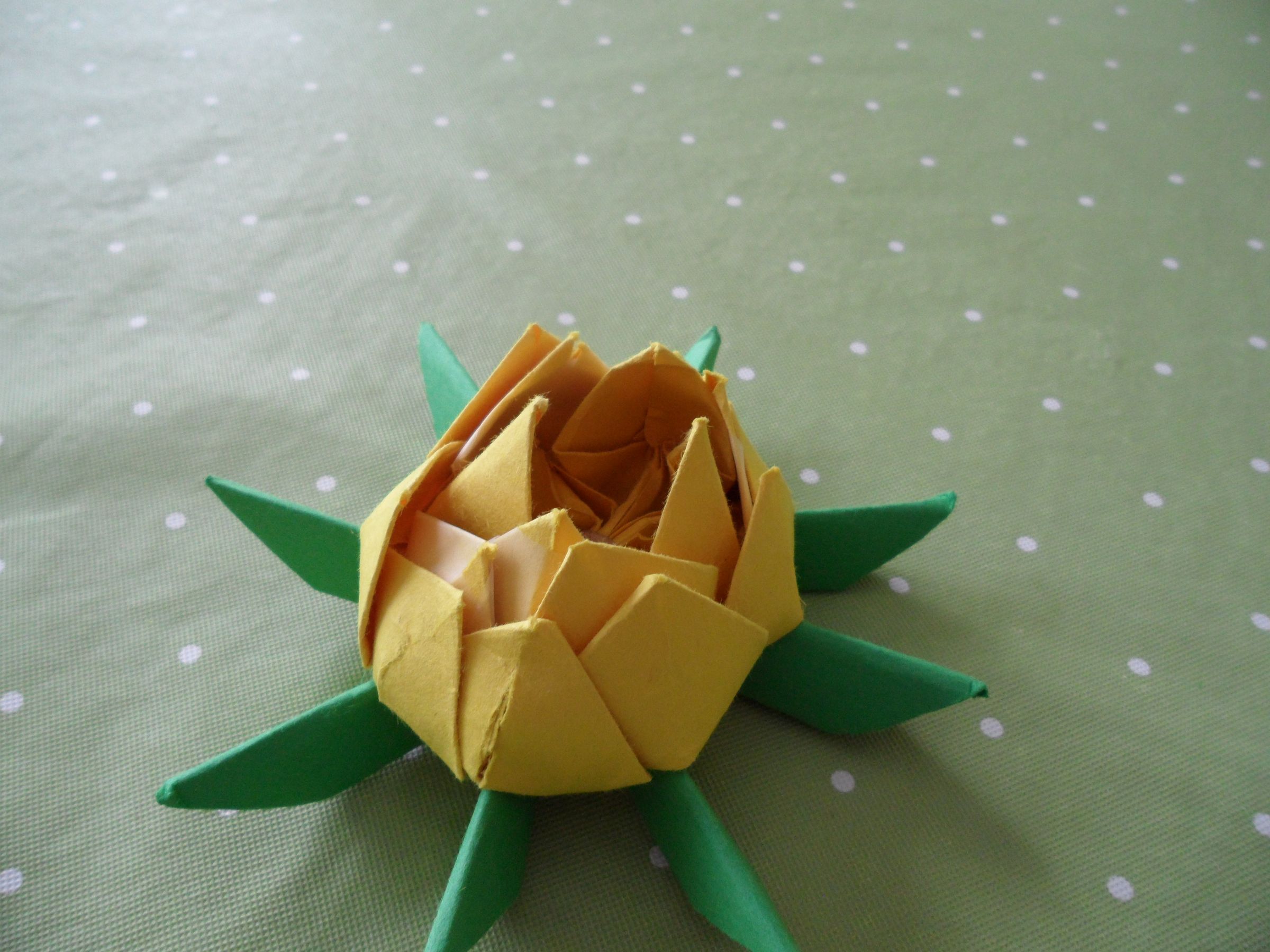 Origami Lotus Flower : 35 Steps (with Pictures) - Instructables