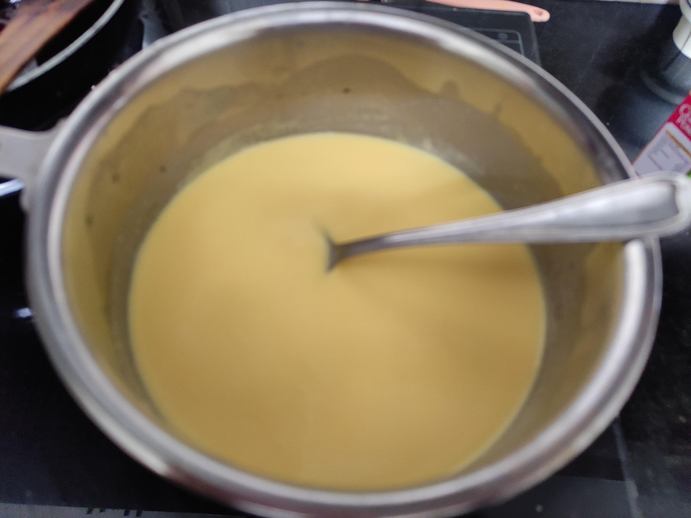 Fruit Custard Layer Cake : 13 Steps (with Pictures) - Instructables