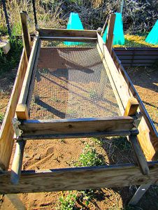 How to Make a Dirt Sifter : 3 Steps (with Pictures) - Instructables
