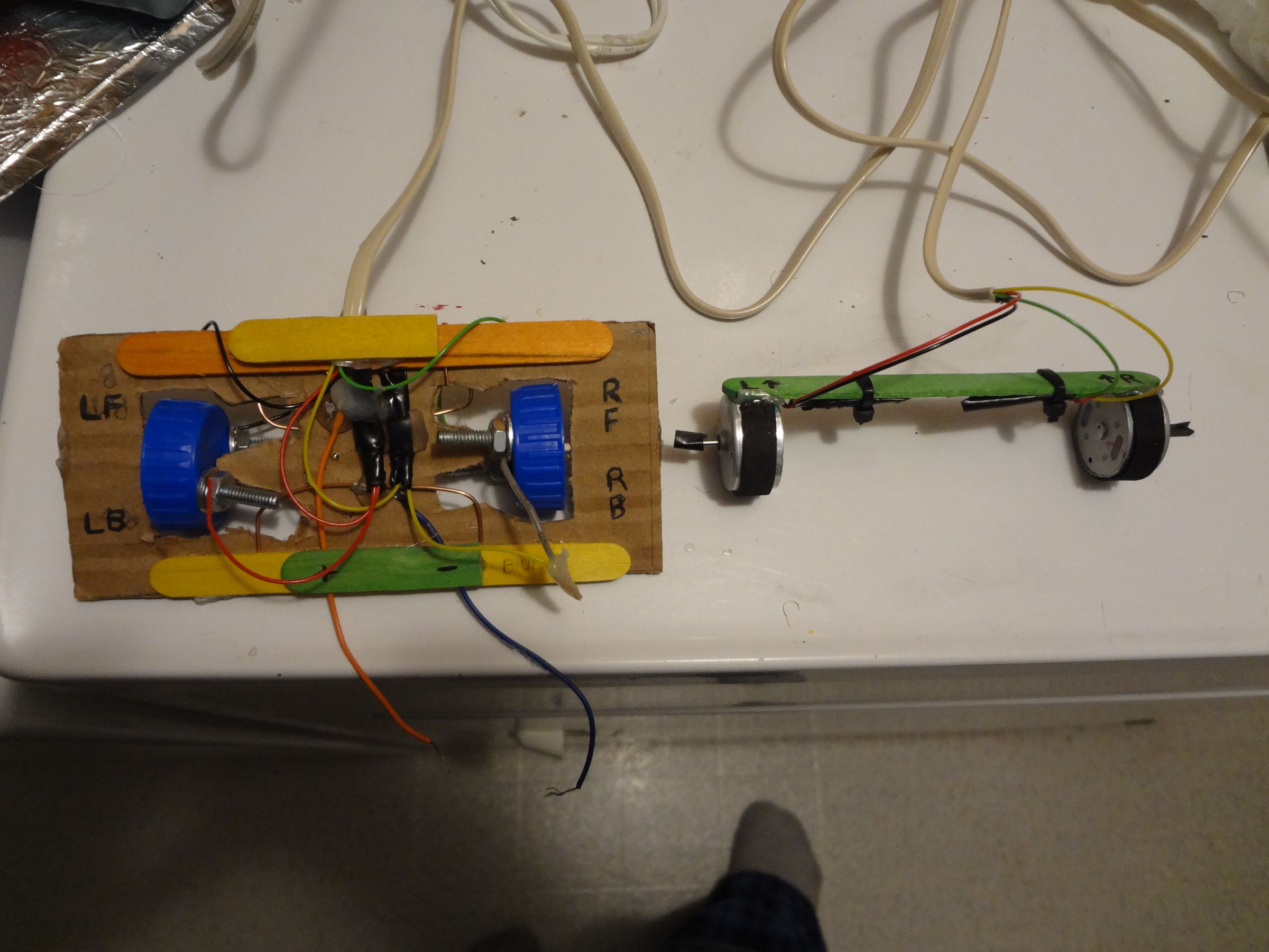 Cardboard Remote Controlled Car. : 6 Steps (with Pictures) - Instructables