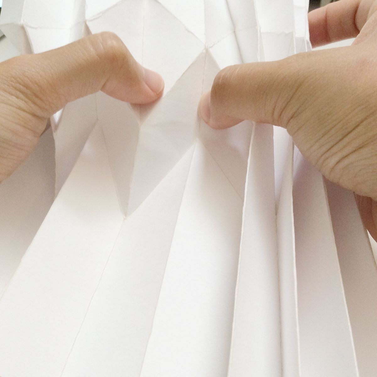 Paper Mold Origami Fabrics 3 - Complex : 9 Steps - Instructables