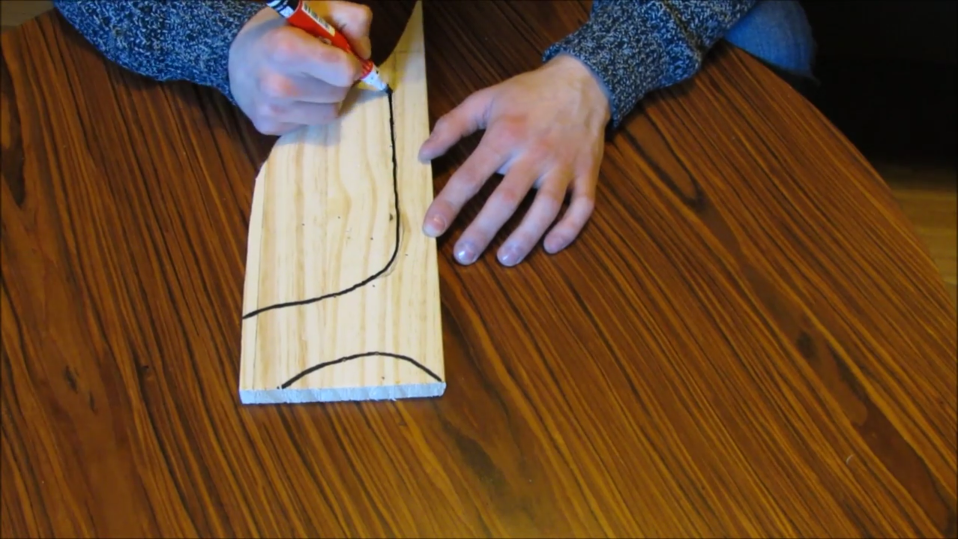 HOMEMADE CROSSBOW PISTOL : 7 Steps - Instructables