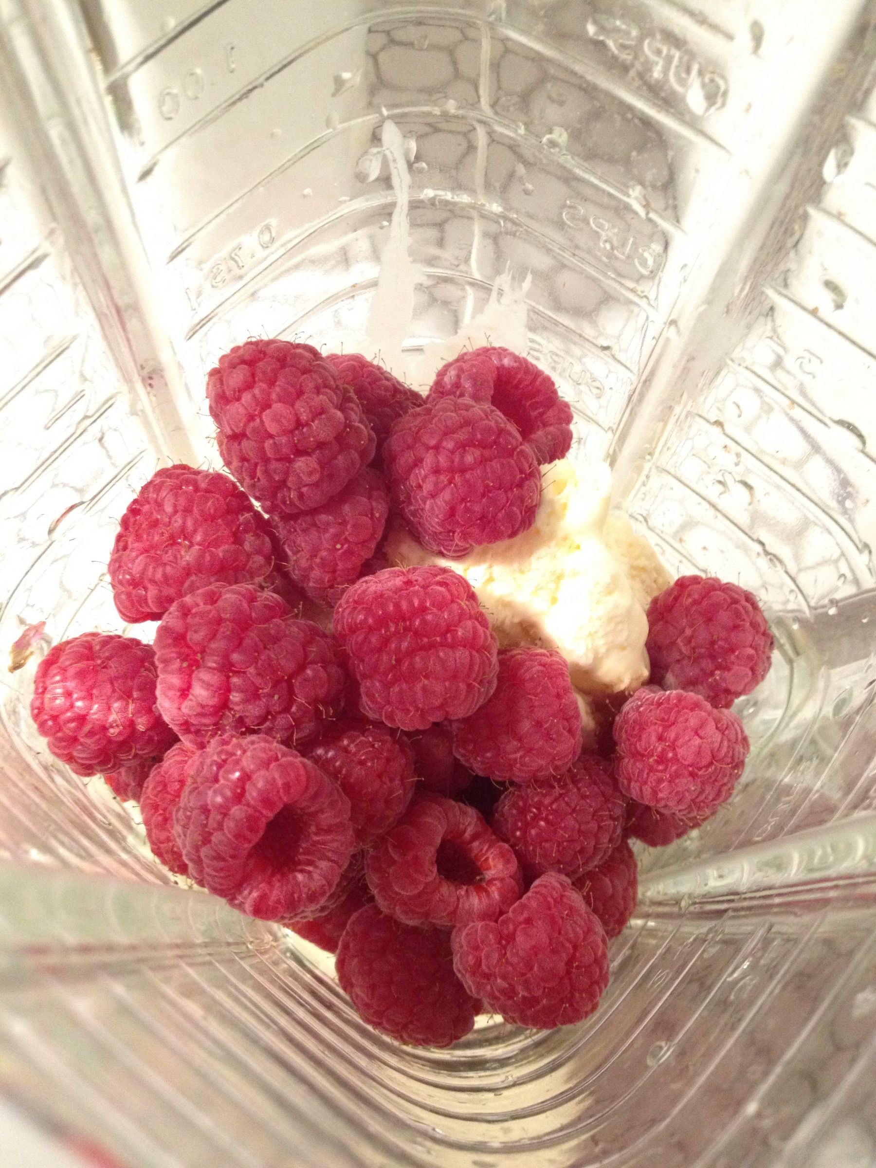 How to Make a Really Good Raspberry Milkshake : 4 Steps - Instructables