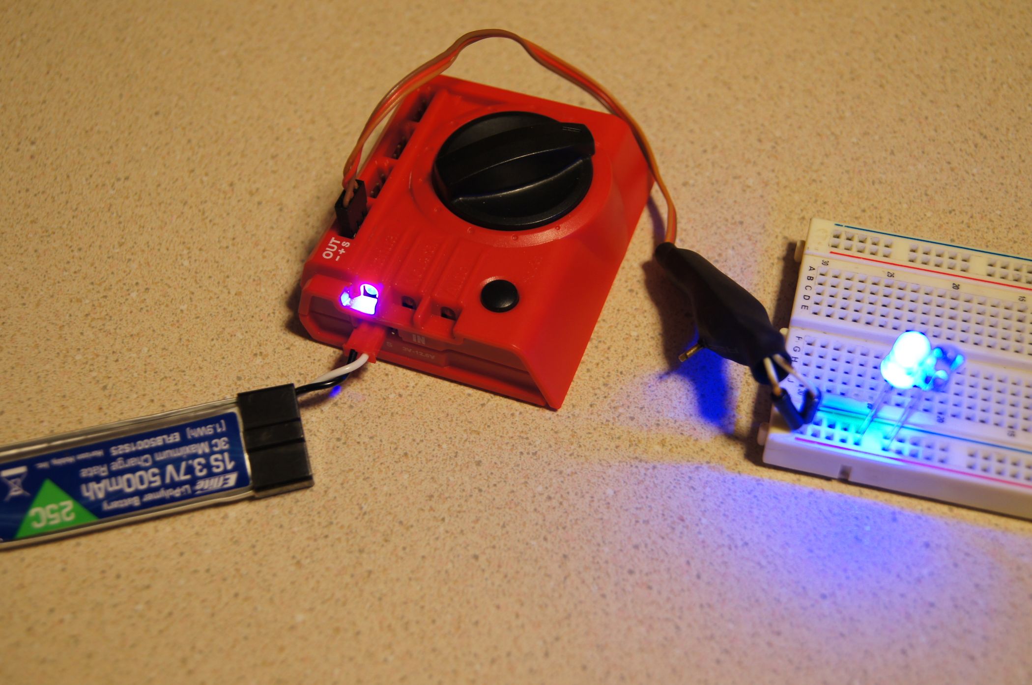 Convert a Servo to Switch on and Off LED's : 4 Steps - Instructables