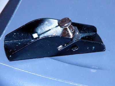 Make a Bow for Under 20 Bucks : 5 Steps (with Pictures) - Instructables