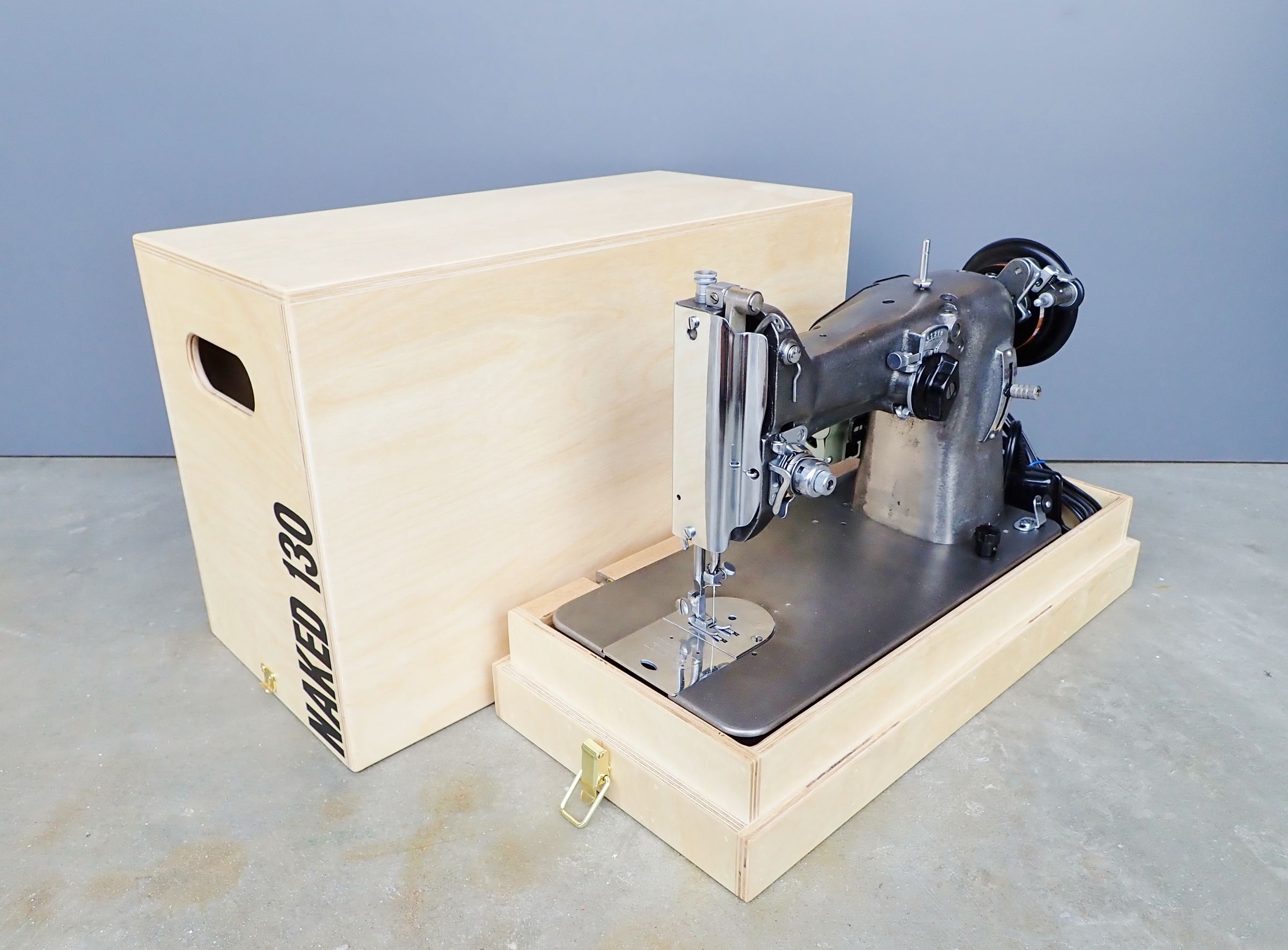 How to Make a Custom Sewing Machine Case : 18 Steps (with Pictures ...