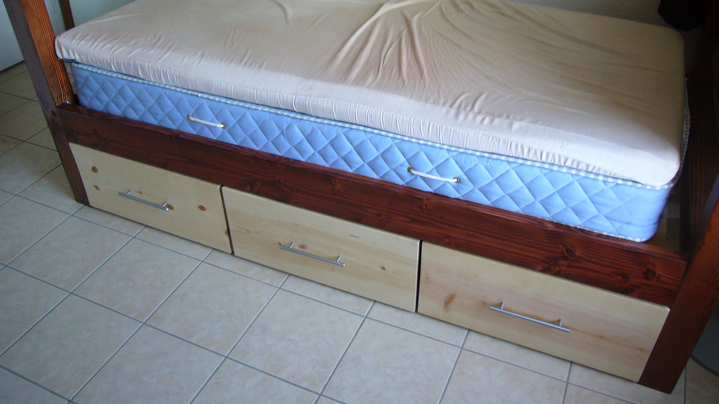 Stock Bed : 8 Steps - Instructables