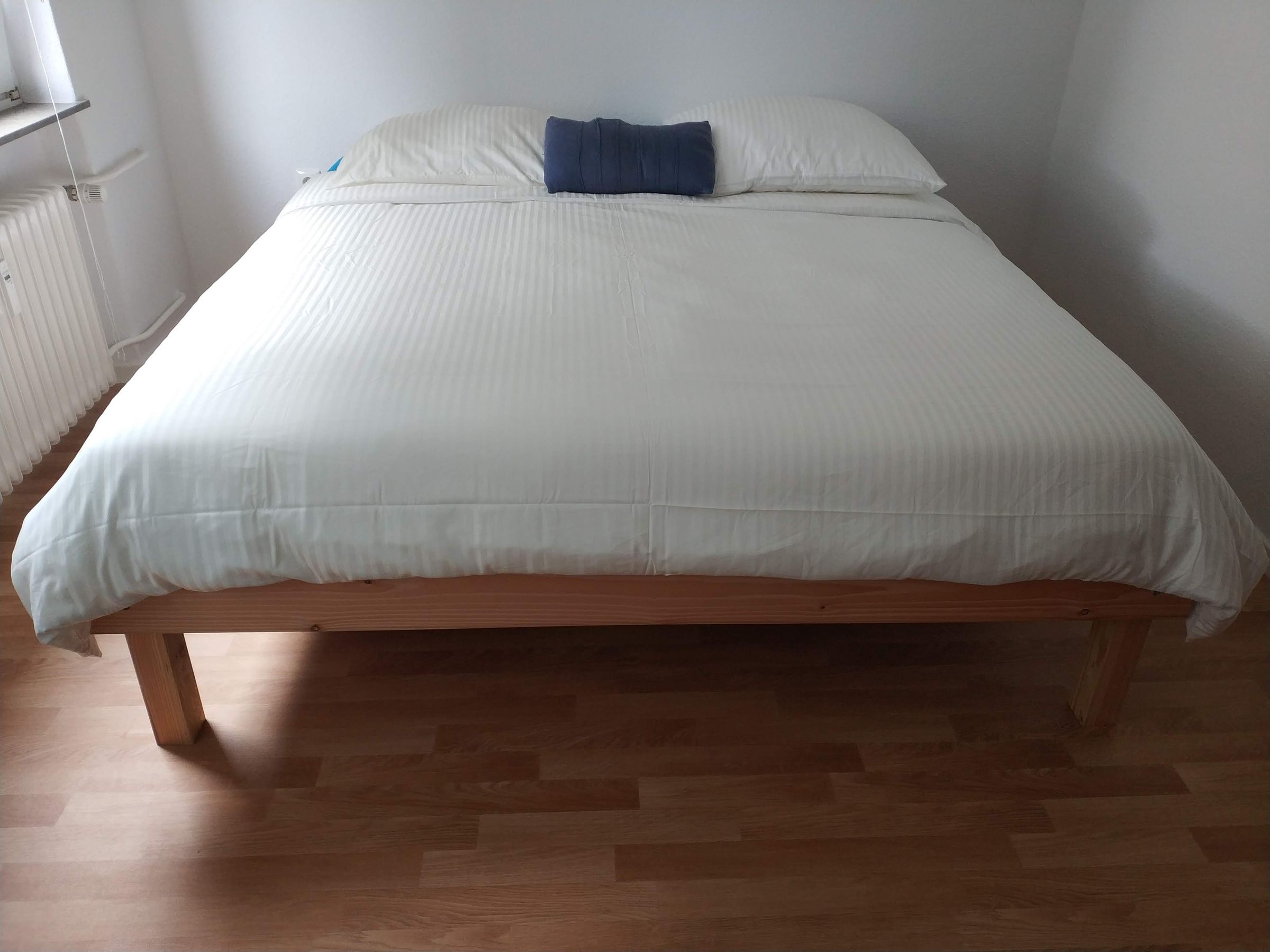 Robust and Inexpensive Bed Frame : 7 Steps (with Pictures) - Instructables