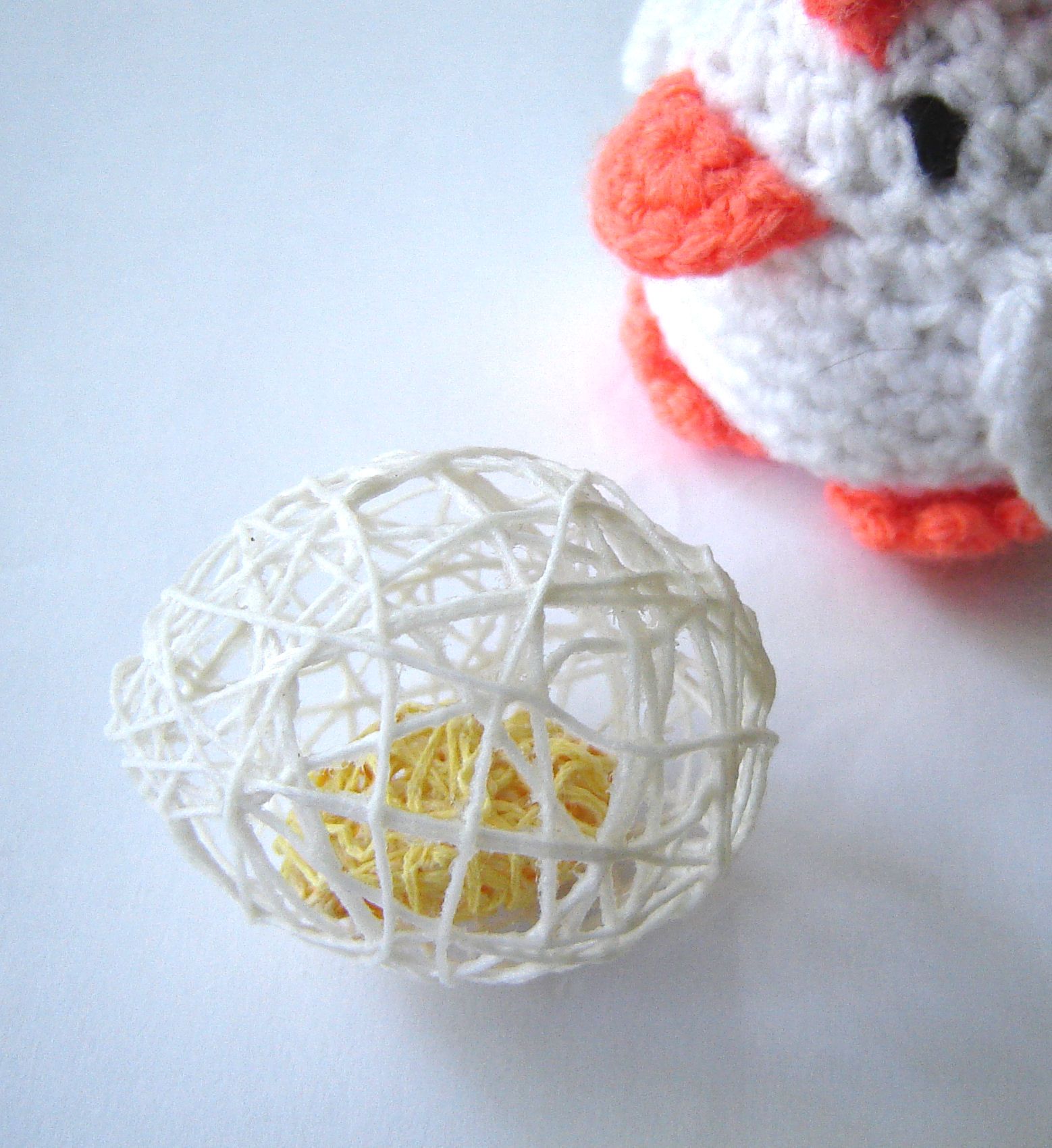 String Easter Eggs : 8 Steps (with Pictures) - Instructables