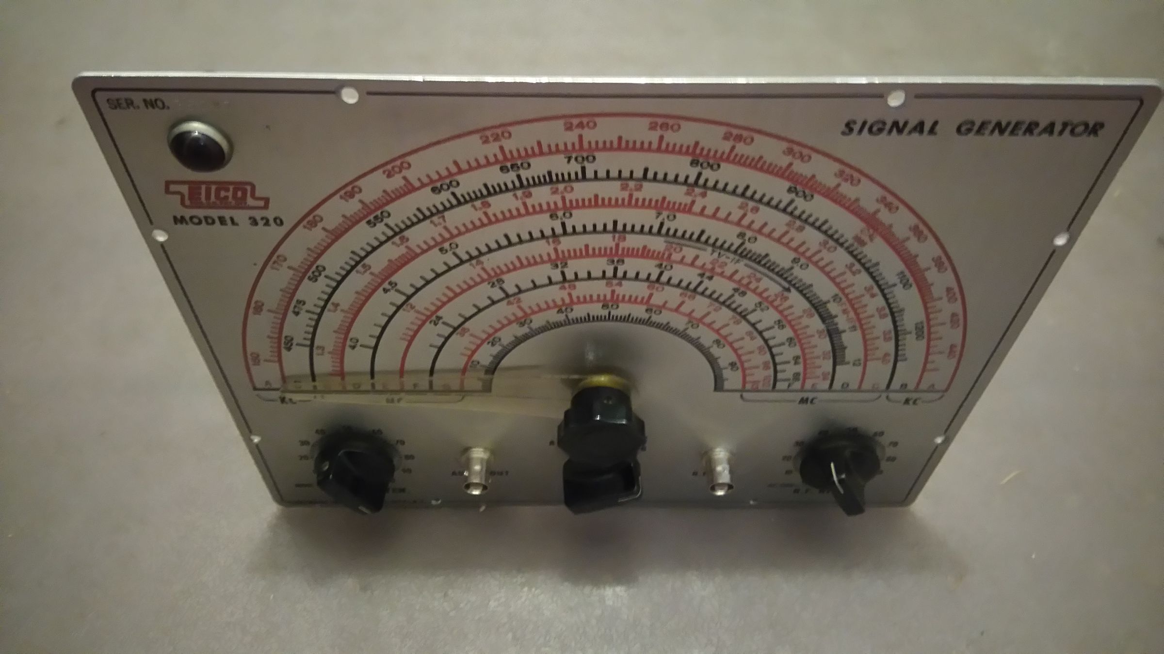 Complete Overhaul of Vintage Signal Generator : 8 Steps - Instructables