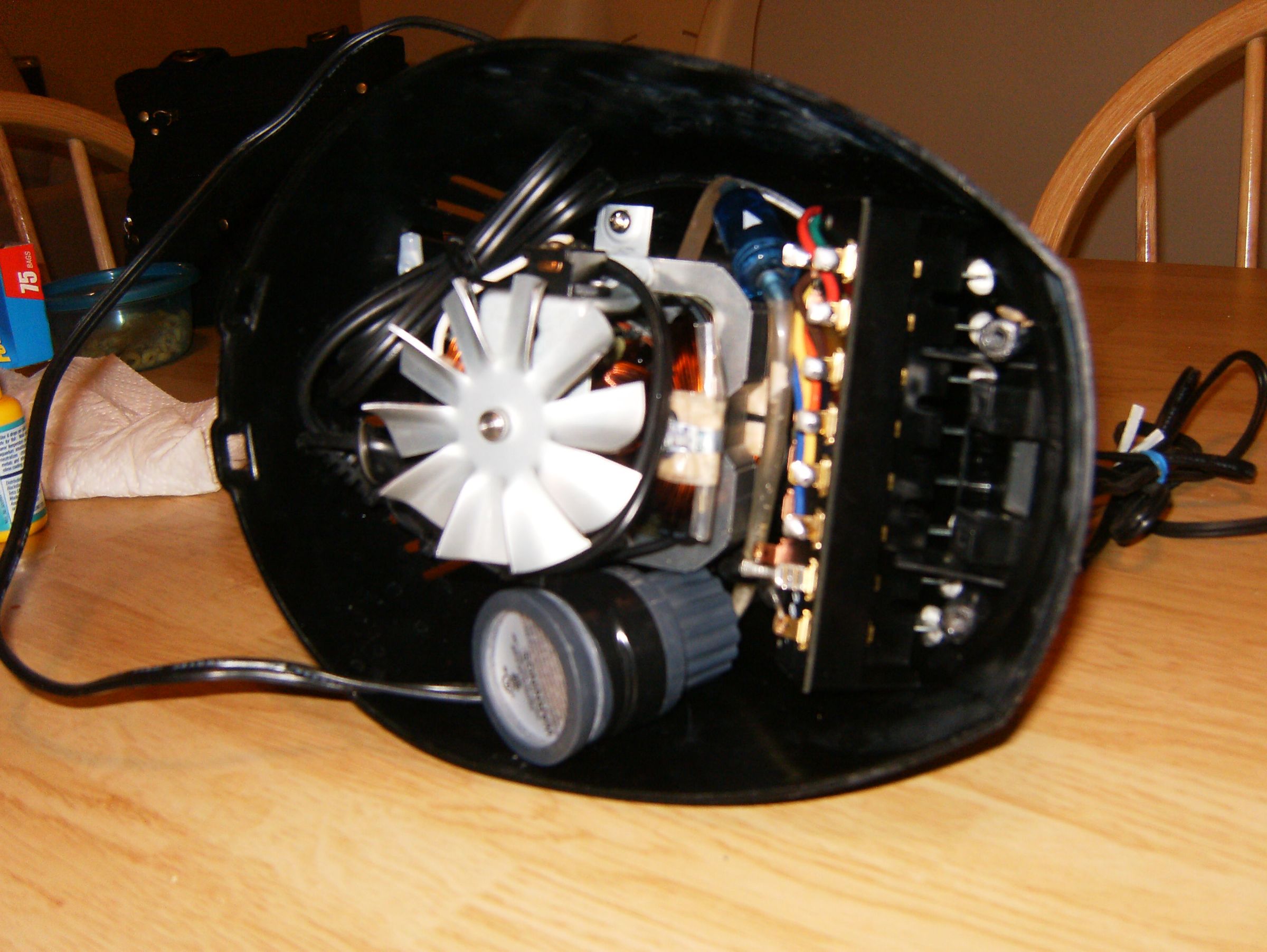 The Fishtank Blender. "The Blender Tank" : 7 Steps (with Pictures ...