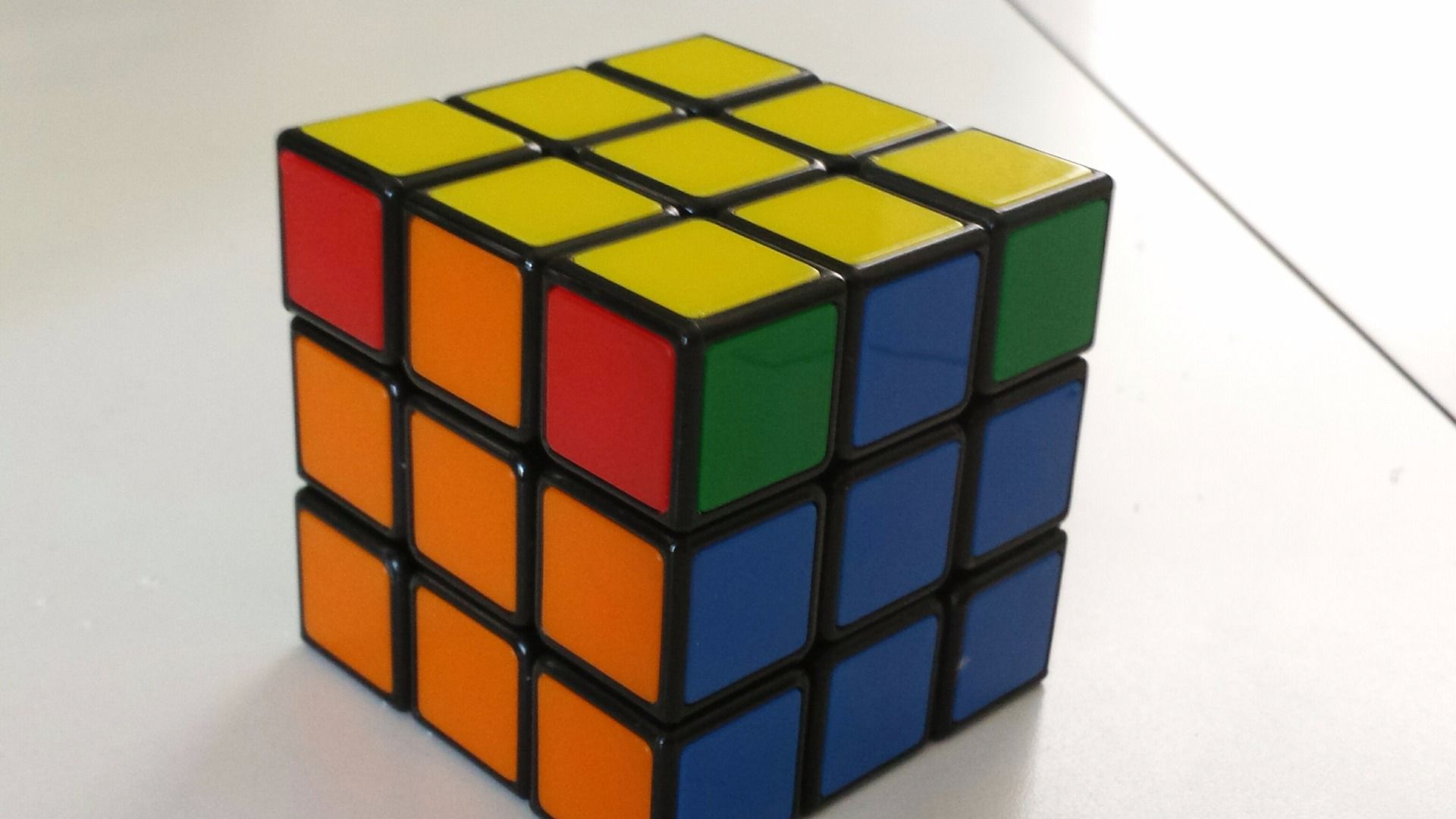 How to Solve a Rubik's Cube (With Simple Move Notation) : 13 Steps ...
