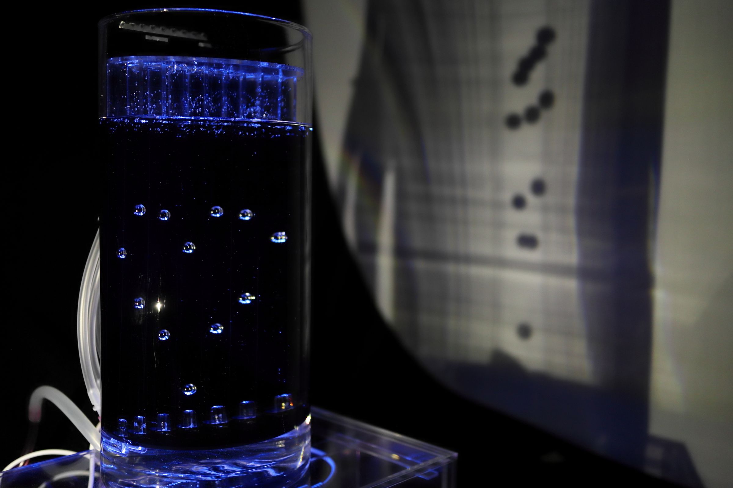 Glowing Air-Bubble Clock; Powered by ESP8266 : 7 Steps (with Pictures ...