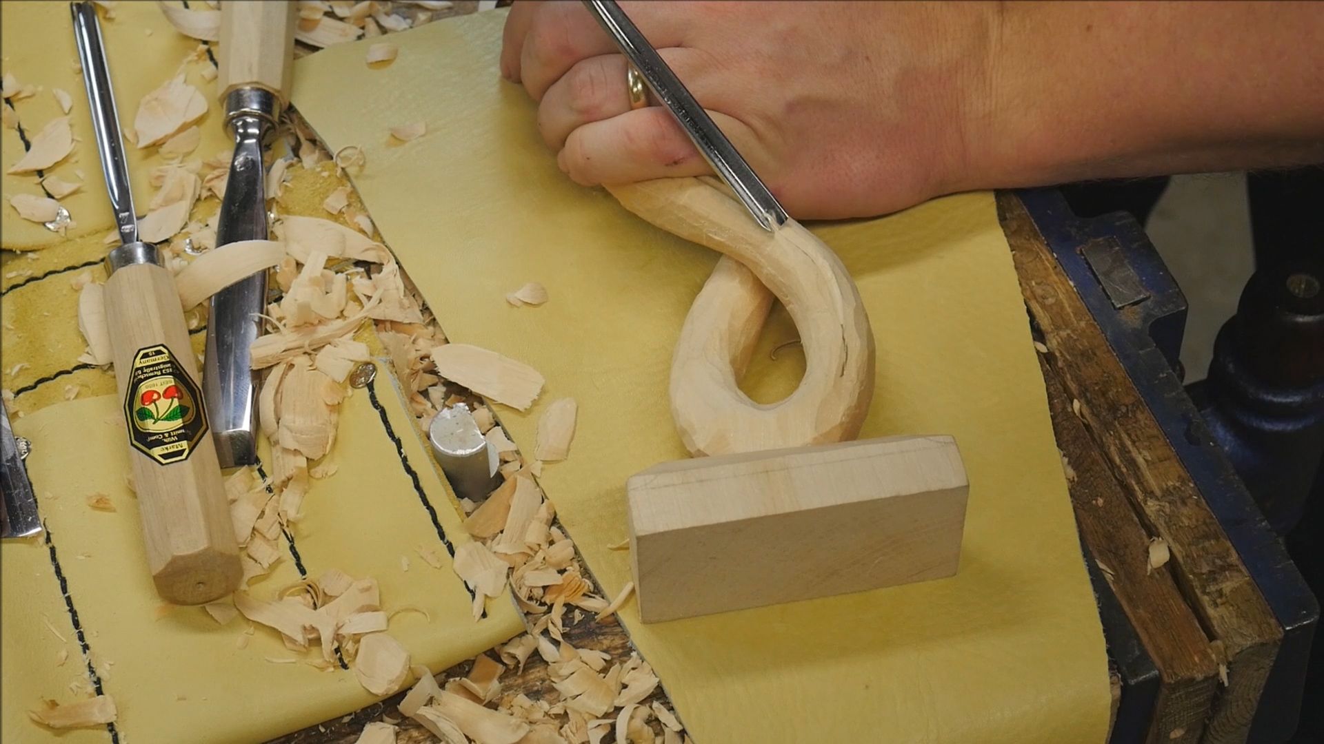 How to Learn Small Sculptural Carving : 8 Steps (with Pictures ...