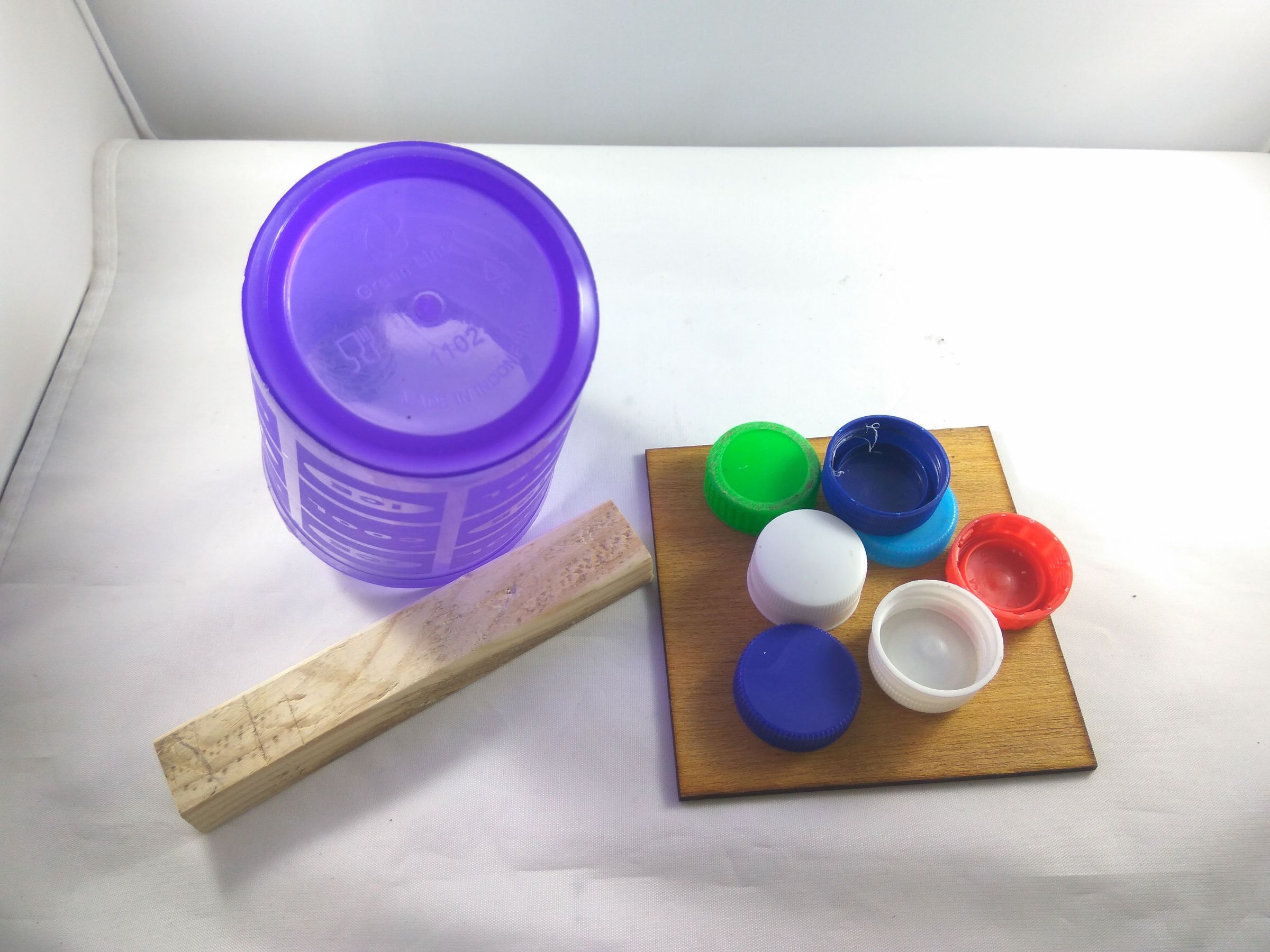 Recycled Plastic Keychain : 6 Steps - Instructables