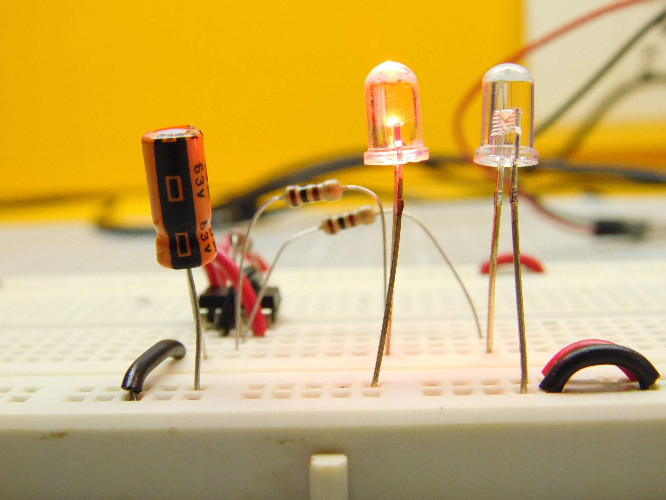 Let's Make! 5 More BreadBoard Projects for Beginners : 11 Steps (with ...