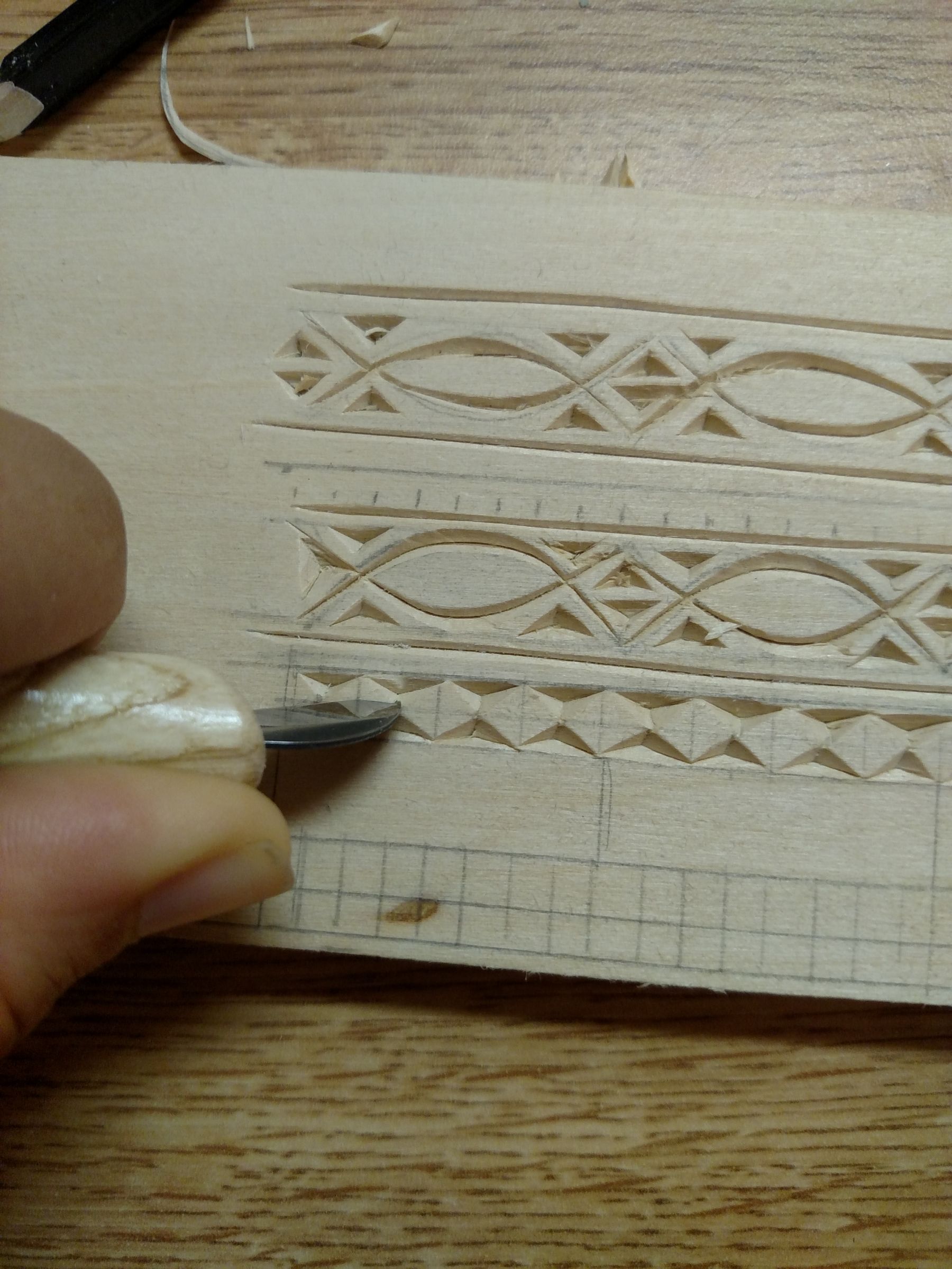 Intro to Chip Carving : 8 Steps (with Pictures) - Instructables
