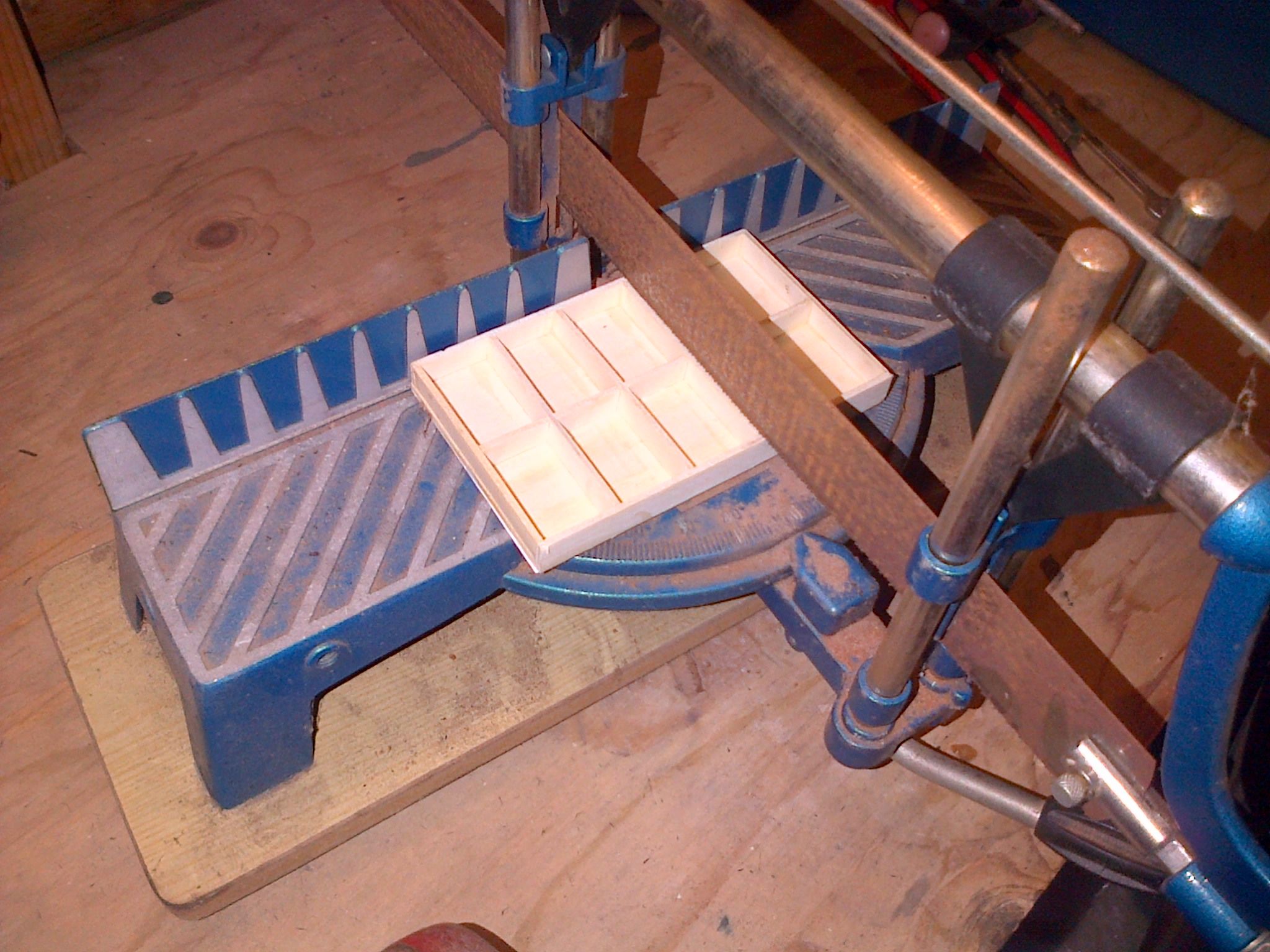 Rubber Band Instrument : 11 Steps - Instructables