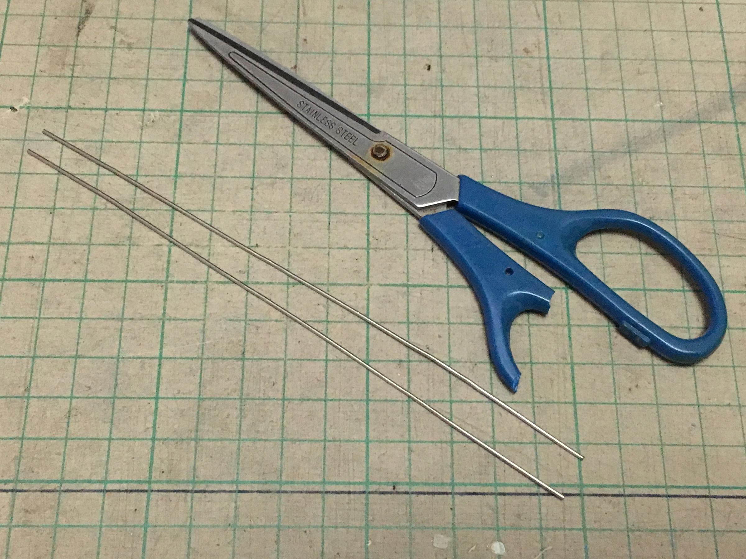 Repair Broken Scissors : 6 Steps - Instructables