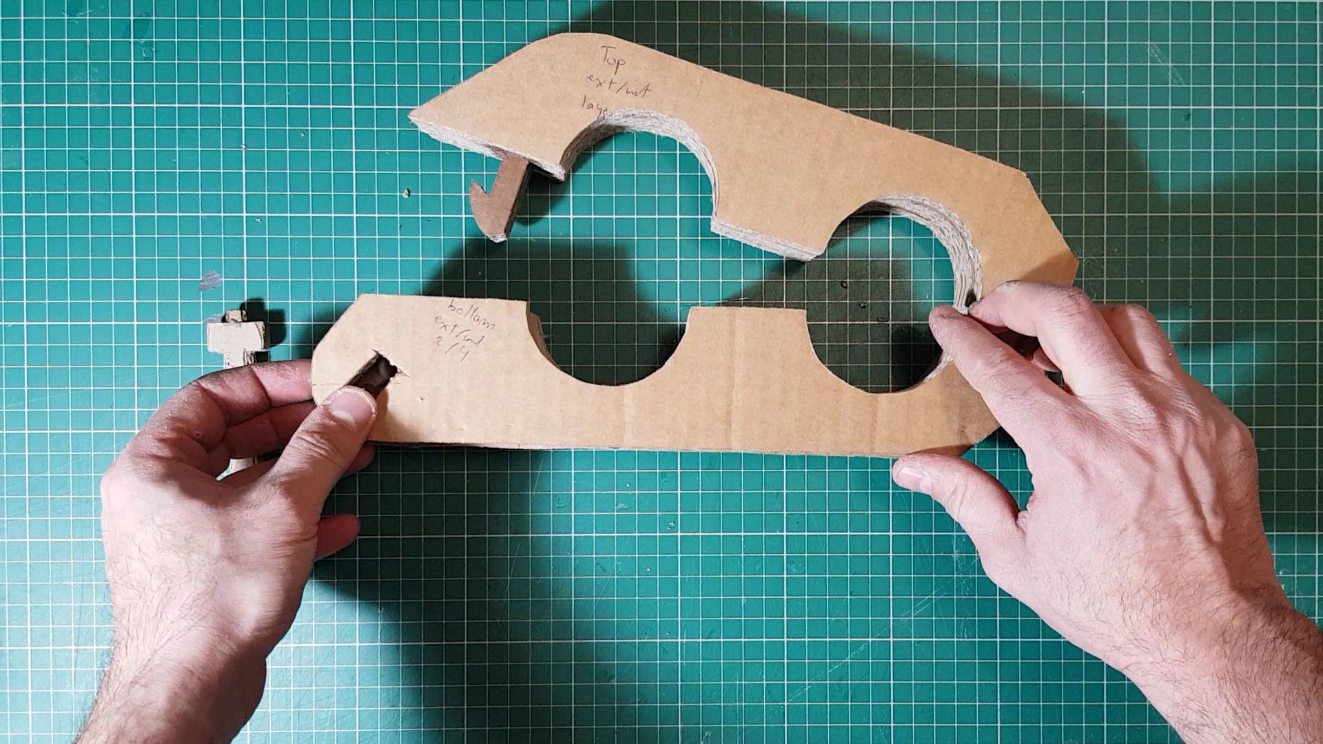 DIY Working Cardboard Handcuffs : 6 Steps (with Pictures) - Instructables