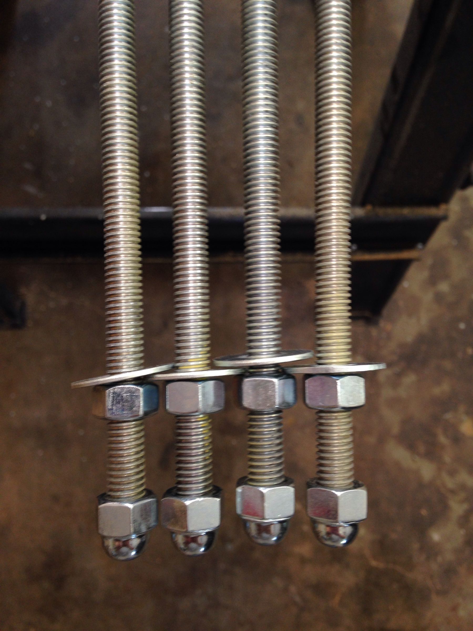 Simple Adjustable Shelving : 4 Steps (with Pictures) - Instructables