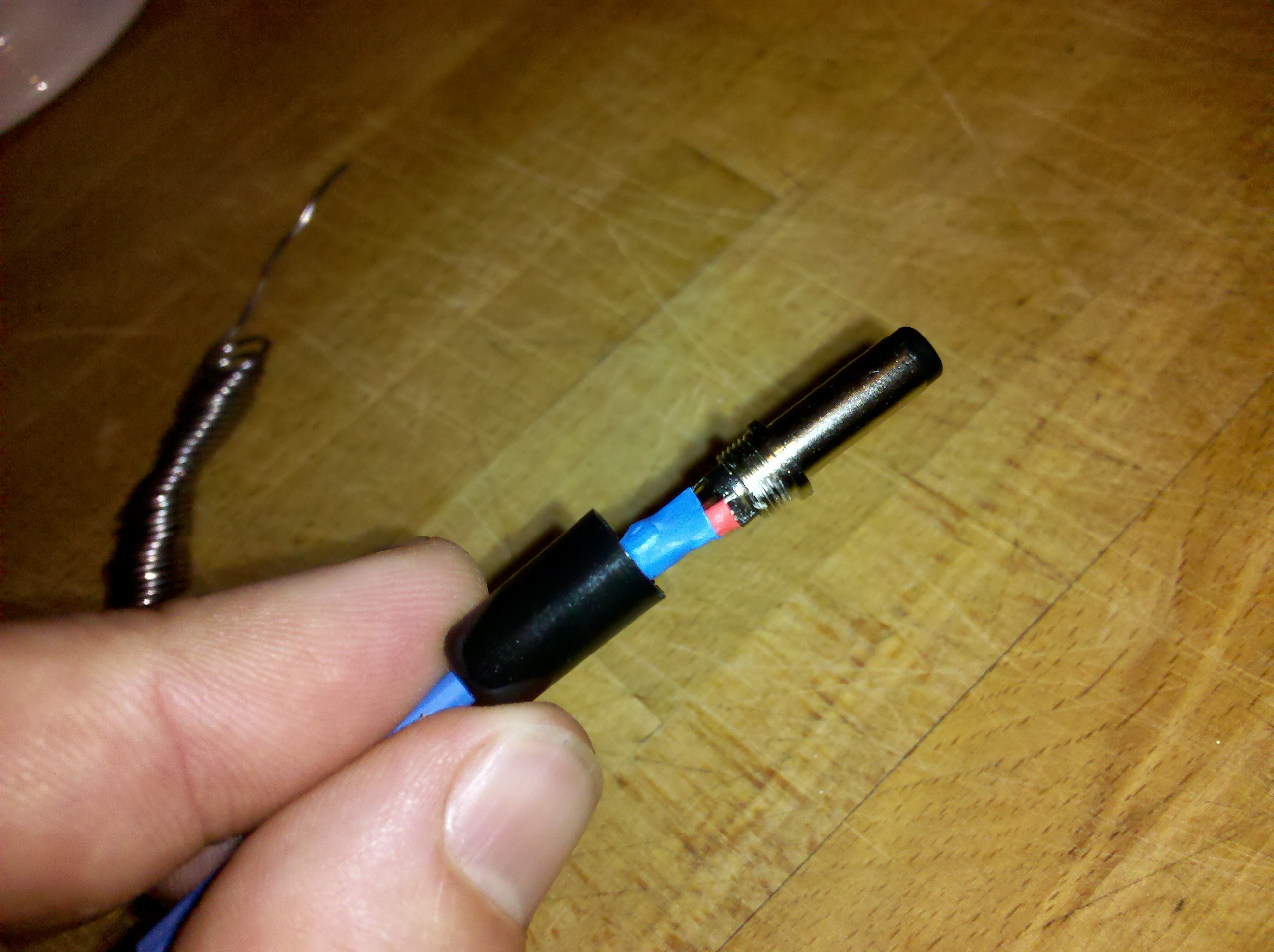 9 Volt Battery Adapter for Arduino : 4 Steps - Instructables