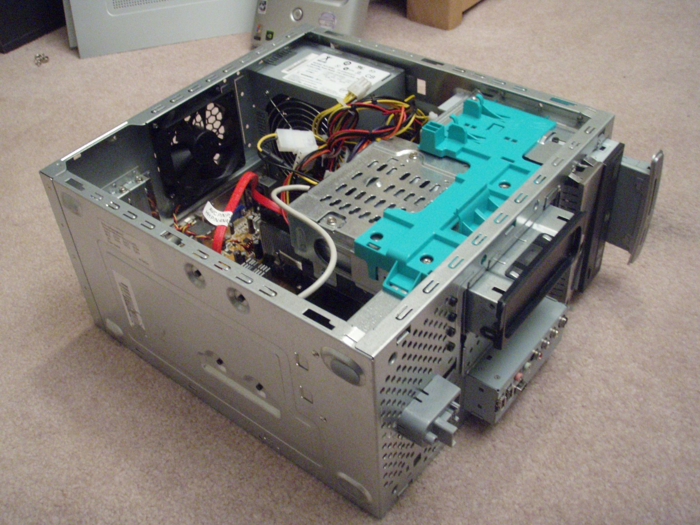 How to Disassemble a Computer : 16 Steps (with Pictures) - Instructables