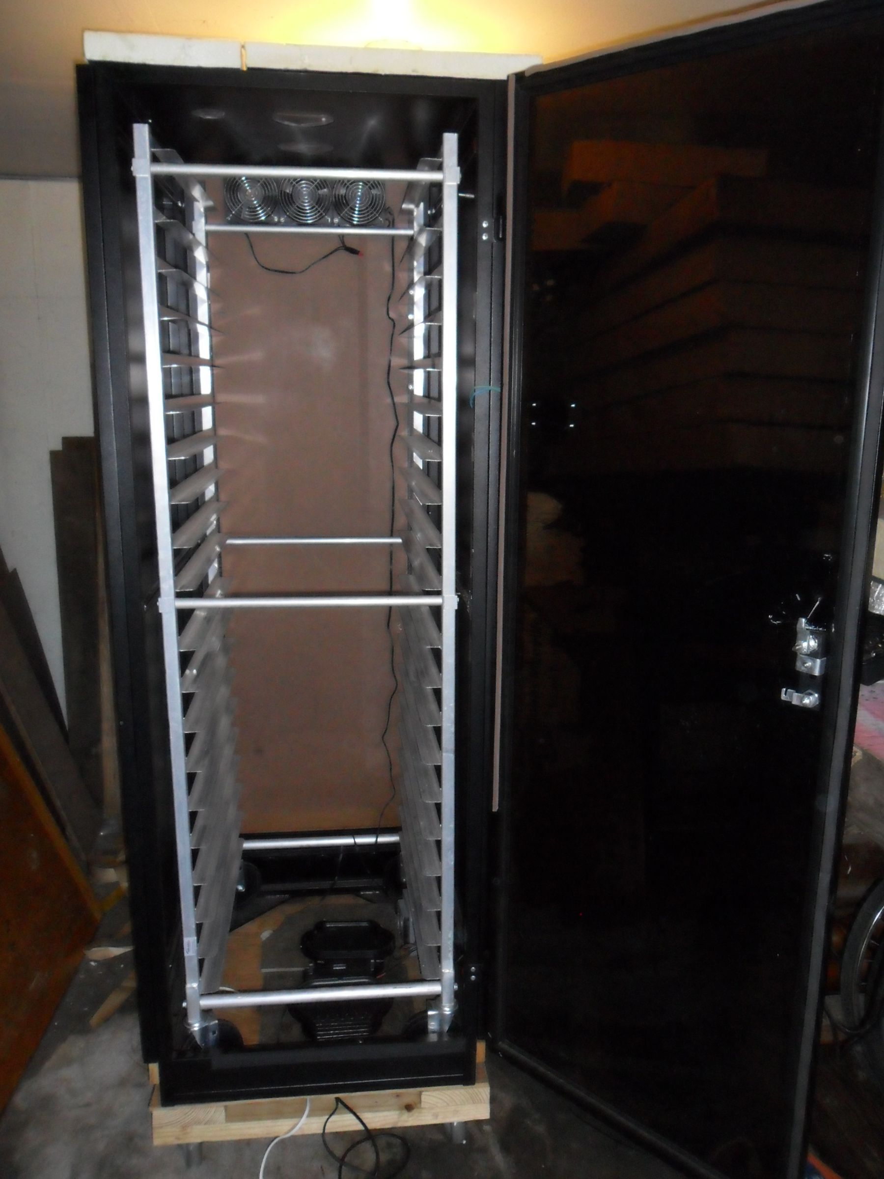 Server Cabinet to Food Dehydrator, Arduino Controlled : 4 Steps ...
