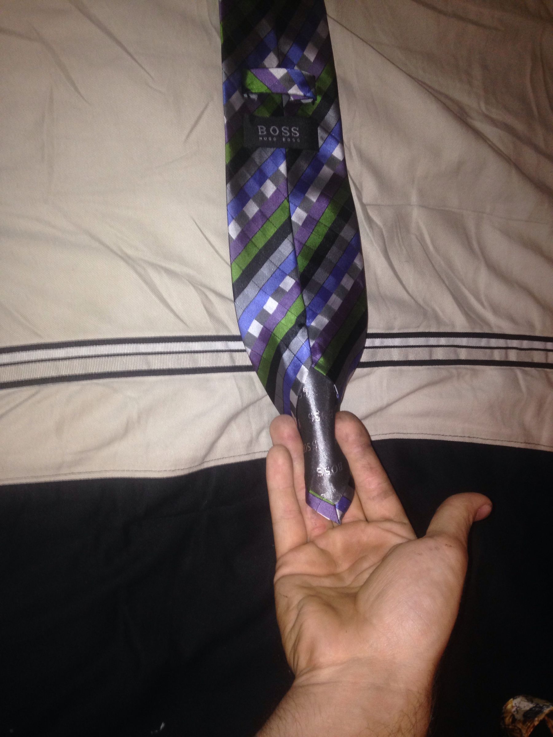 Standard Tie Into a Bow Tie (no Cutting Required) : 9 Steps (with ...