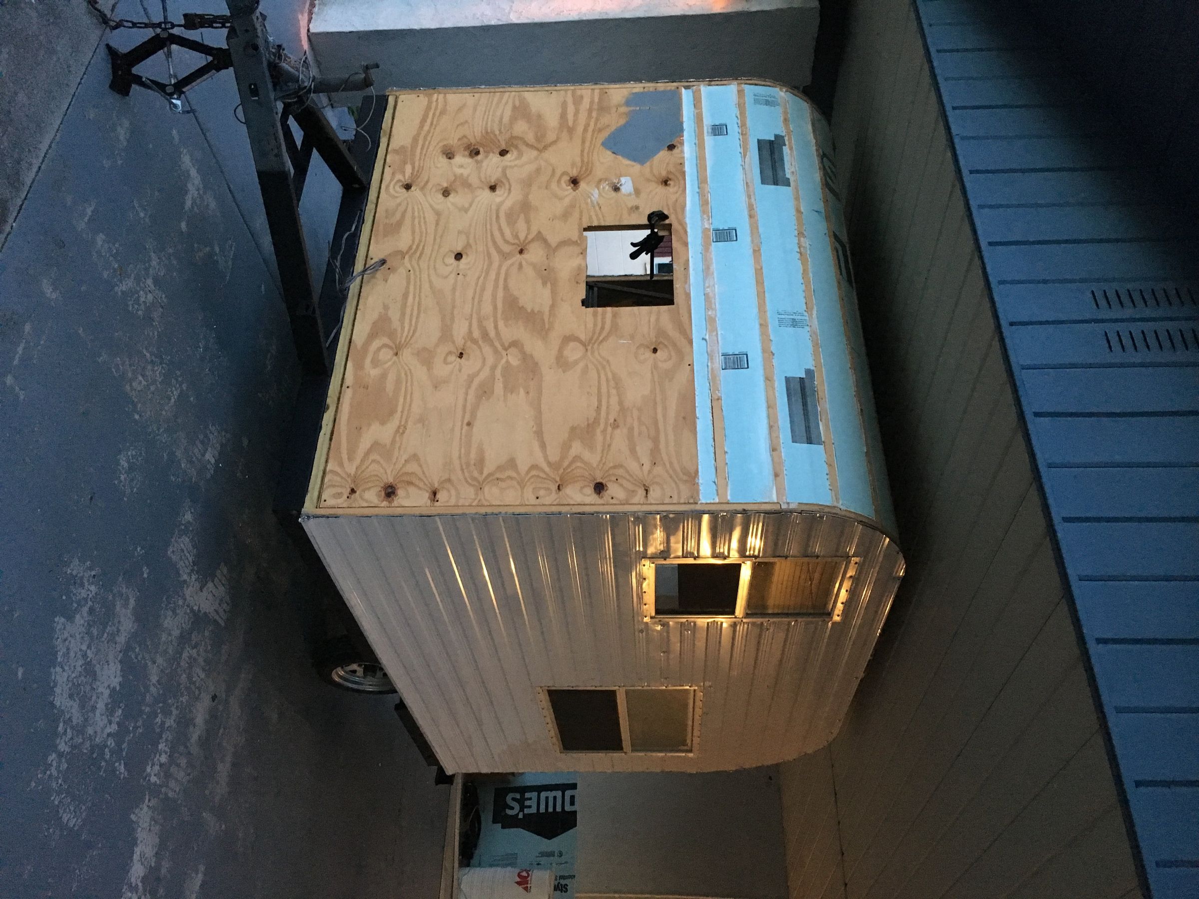 Make Your Own Tiny Camper From Scratch : 10 Steps (with Pictures ...