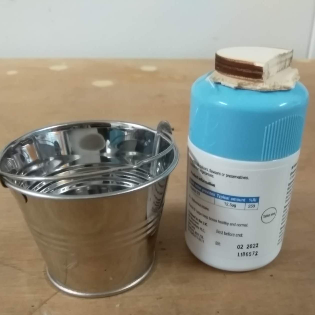 Mini Bucket Rain Chain : 5 Steps (with Pictures) - Instructables